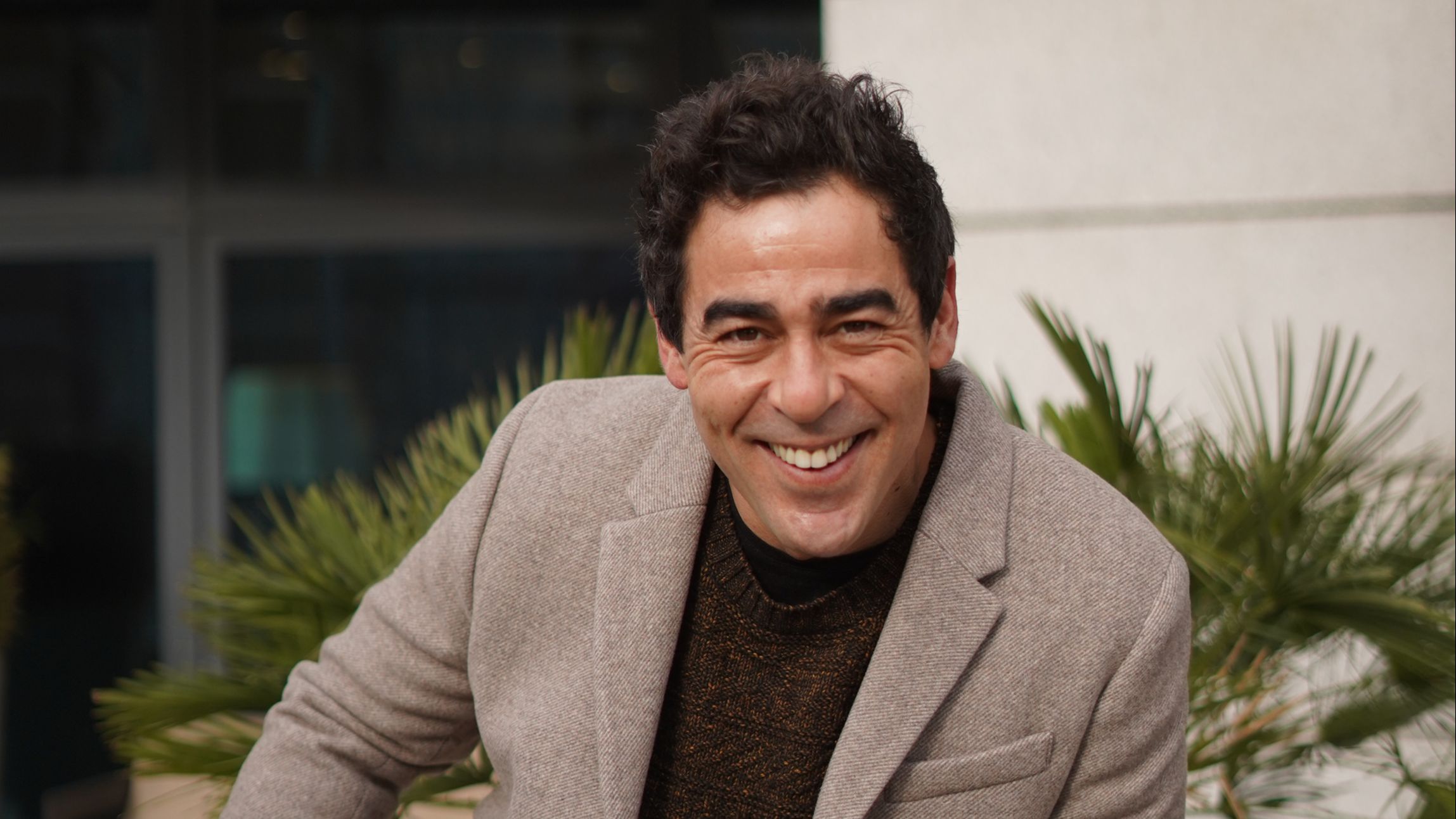 La 1 prepara '¿Algo que declarar?', un dating show para el verano con ...