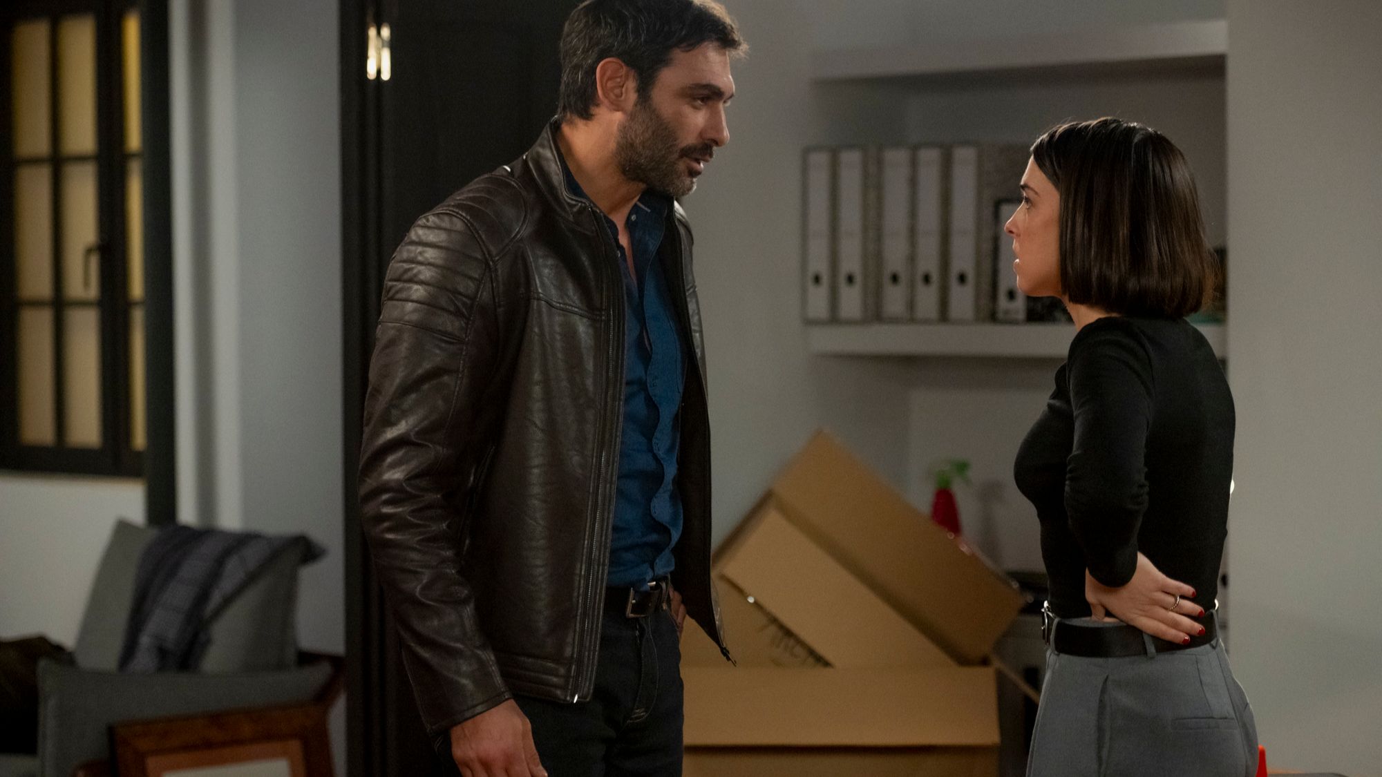 '4 estrellas' | ¿Hay nuevo romance? ¡Bea y Andrea se han besado!