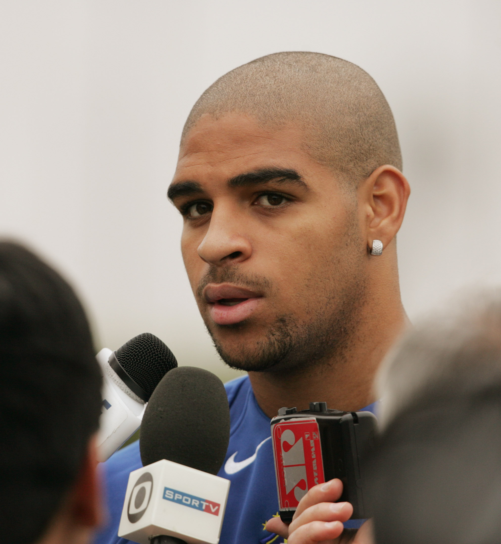 Adriano Leite gana el premio al peor jugador de la Serie A