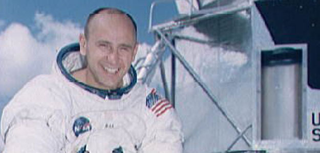 Alan L. Bean, el astronaut del Apollo 12 | RTVE.es