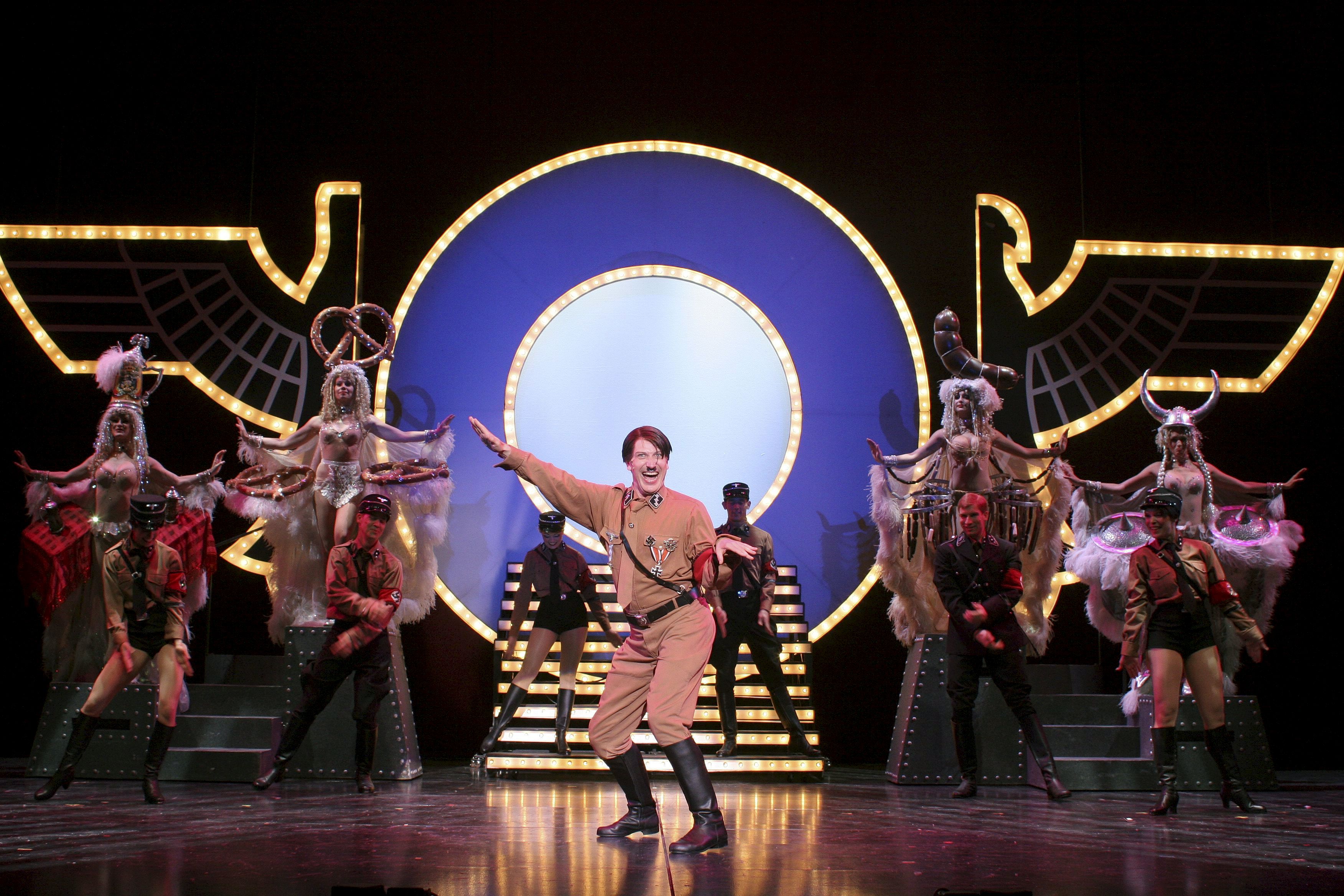 Alemania también se ríe de Hitler con el estreno de la comedia musical ...