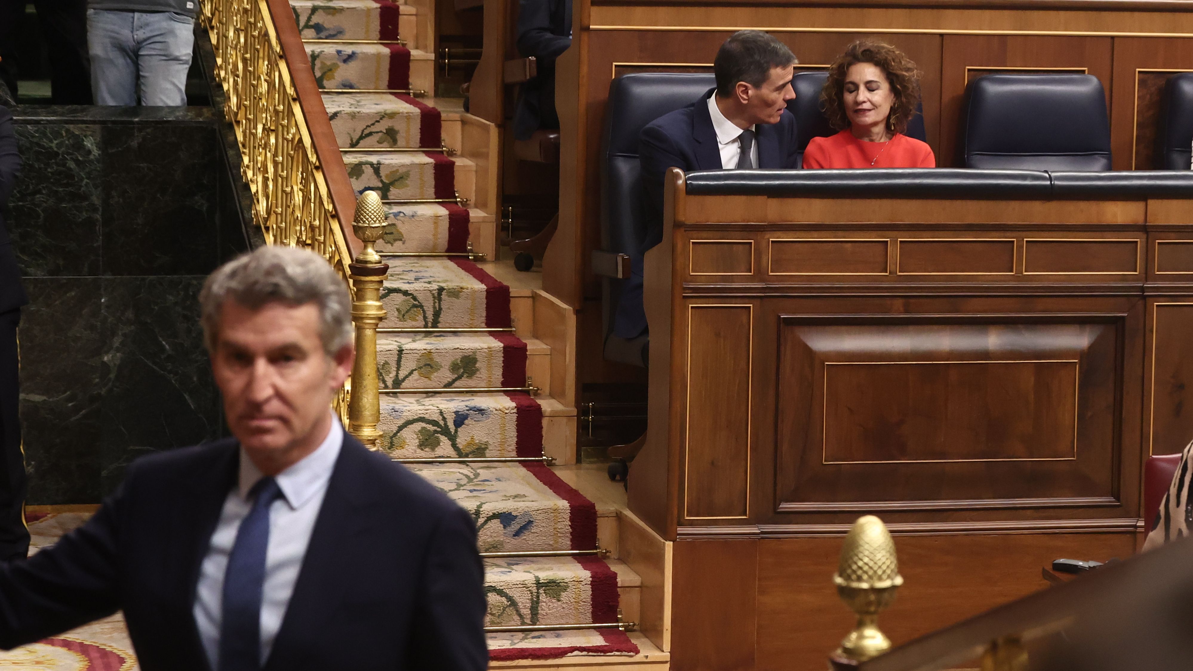 El CIS deja a Vox a cuatro puntos del PP y dispara al PSOE