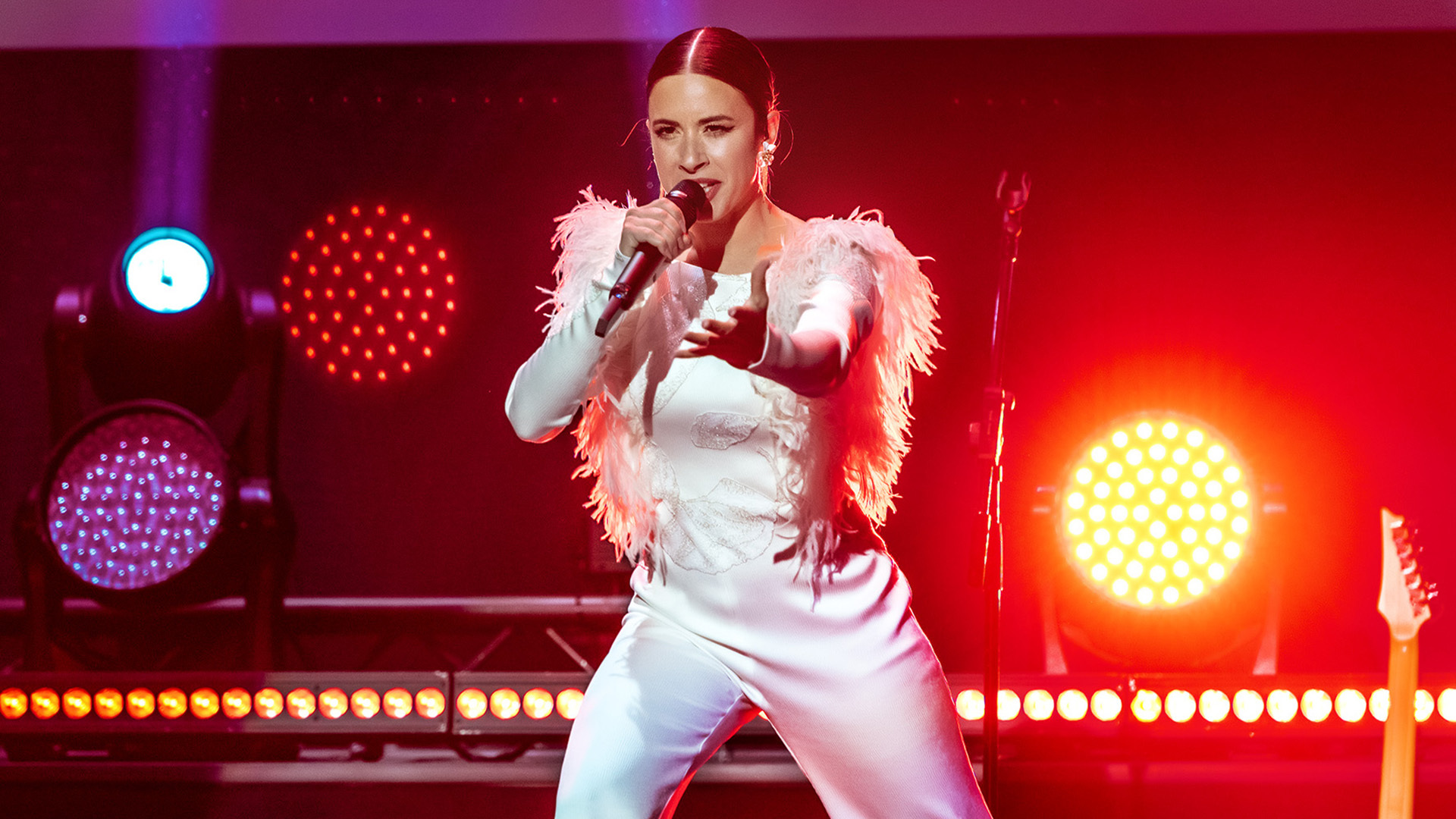 Blanca Paloma se despide de sus pichones en los Cines Callao