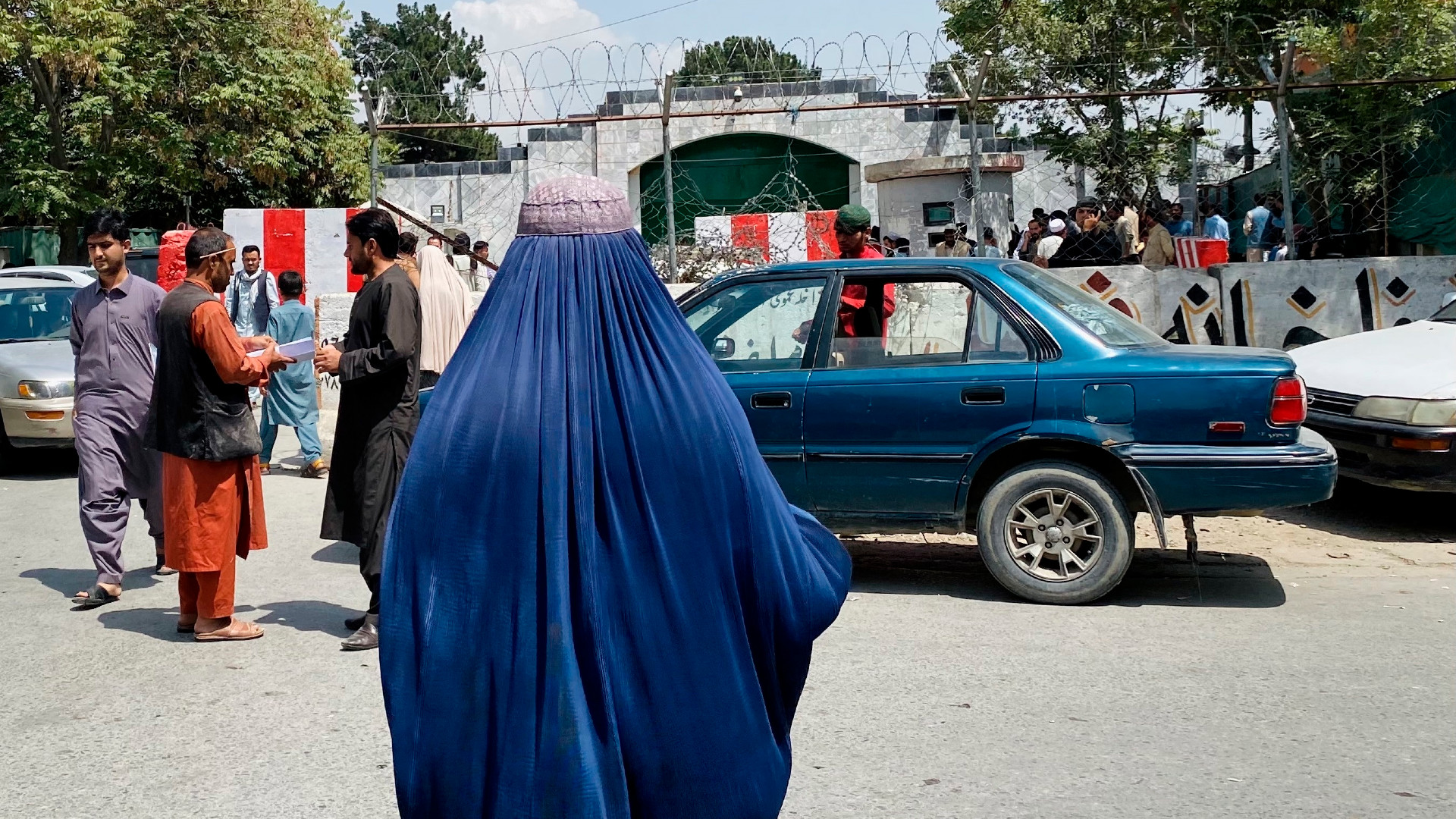 Las calles de Kabul se vacían de mujeres ante el temor a los talibanes ...