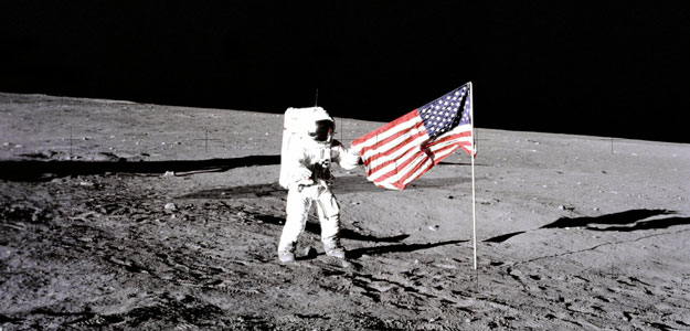 Charles Conrad, Jr el astronauta del Apollo 12 - RTVE.es