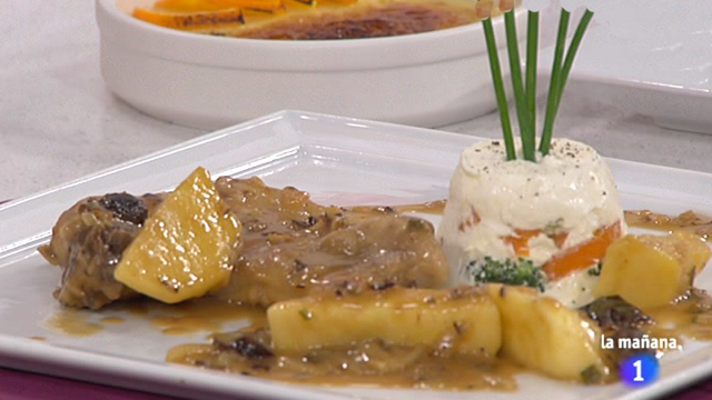 Chuletas a la sidra con pastel de verduras y queso (19/05/11)