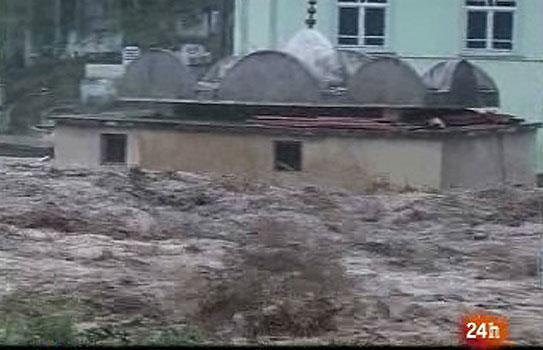 Cinco Fallecidos En Turquía Por Las Fuertes Lluvias