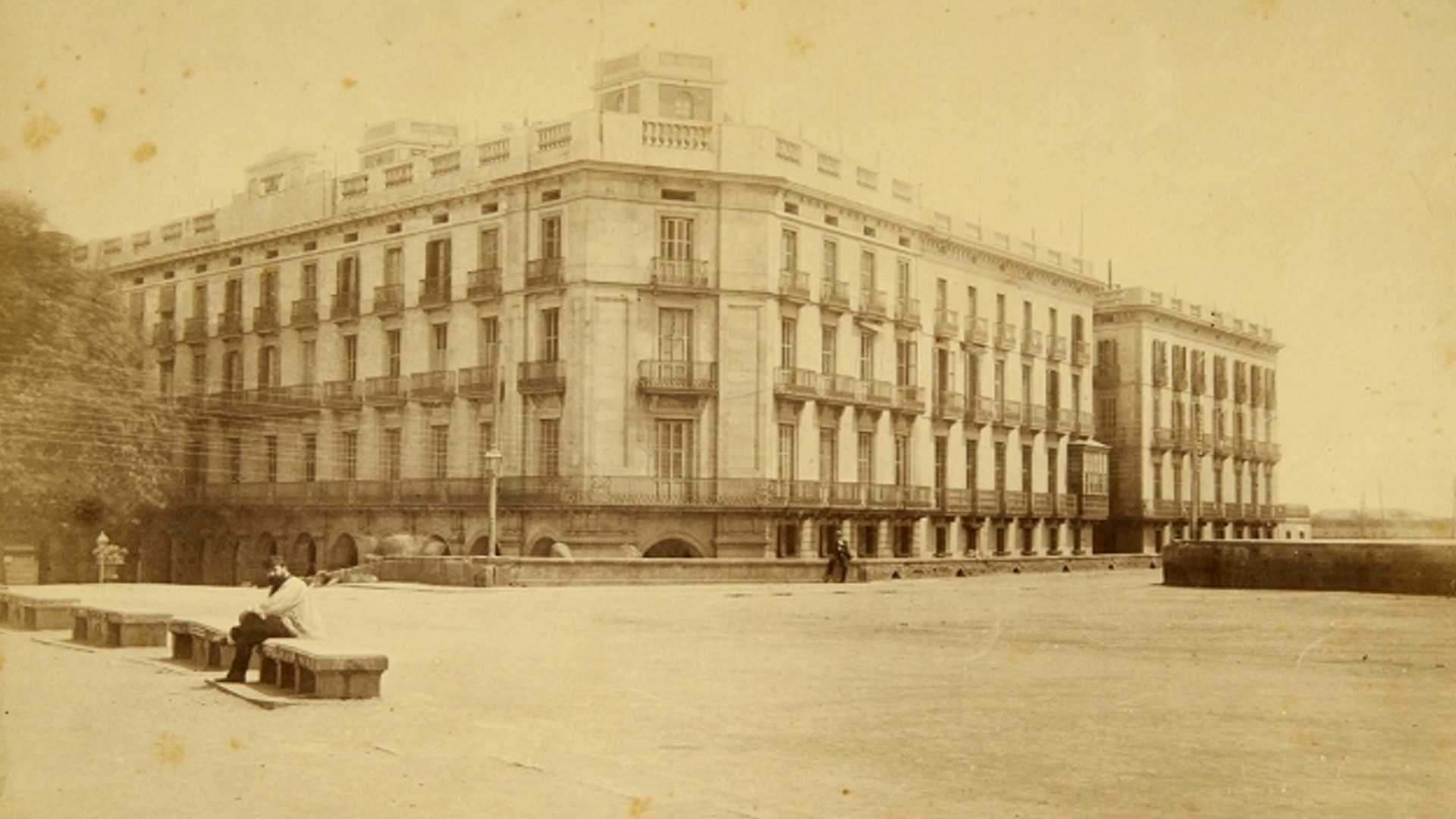 La ciutat recordada: Barcelona en imatges sorprenents del XIX La ciutat recordada: Barcelona en imatges sorprenents del XIX