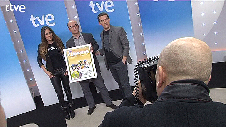 Los Clanners reciben su primer Disco de Oro y estrenan villancico, 'Mi ...