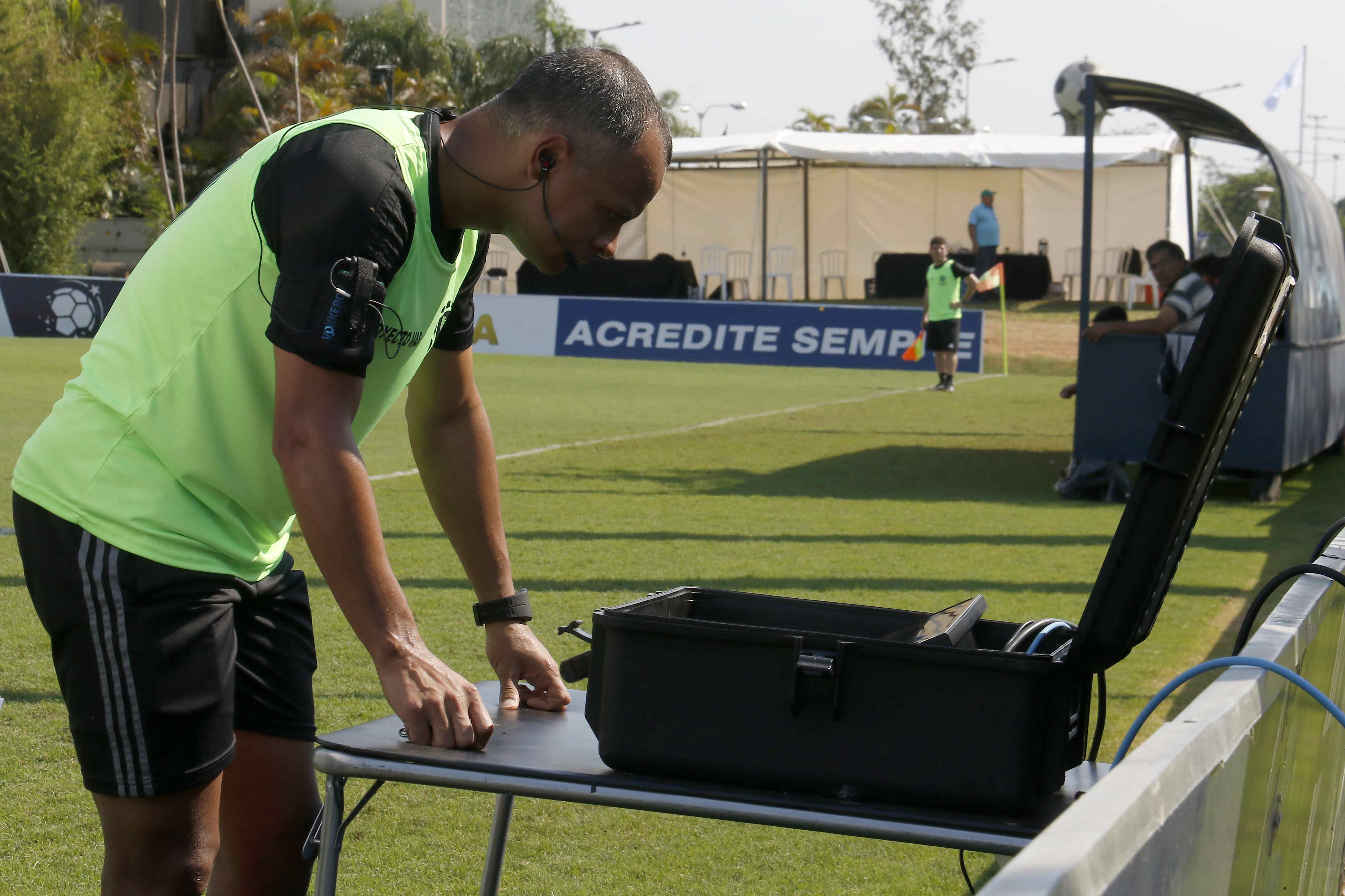 ¿Cómo funciona el VAR en el Fútbol? | RTVE.es