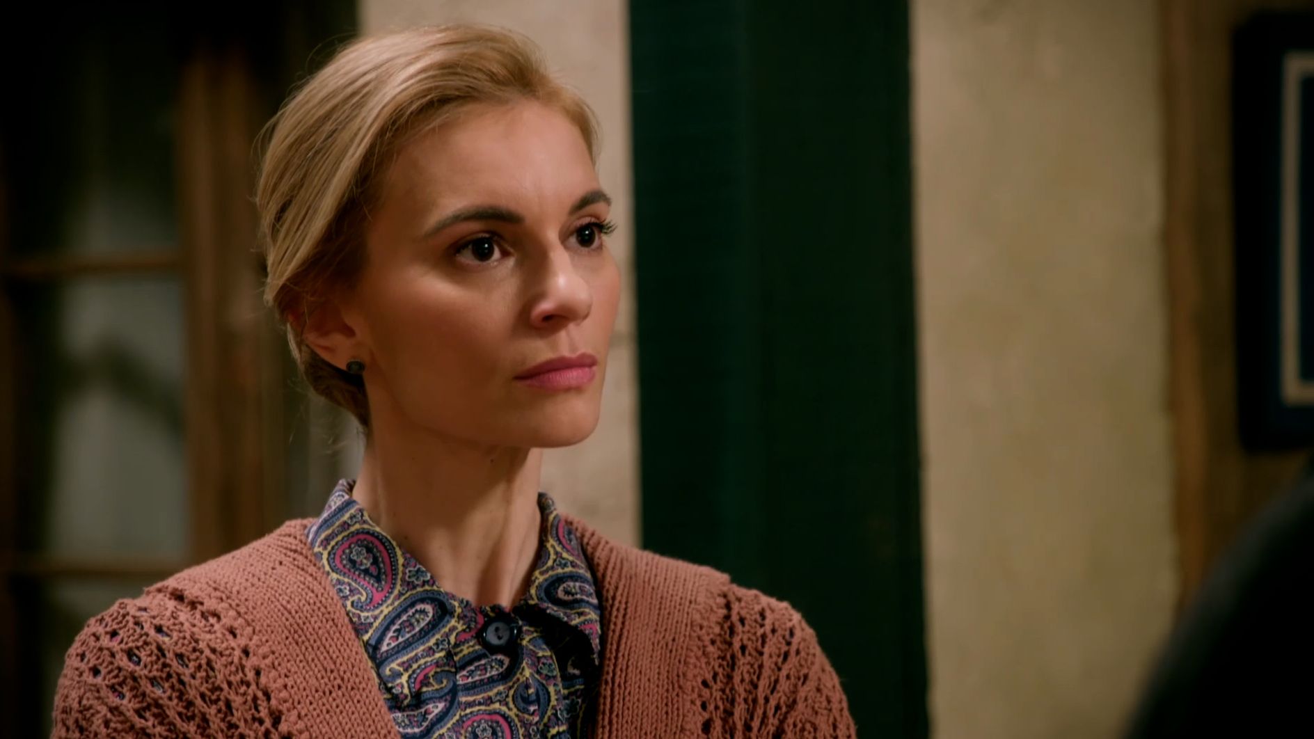 La Moderna: Conchita descubre las intenciones de don Cecilio