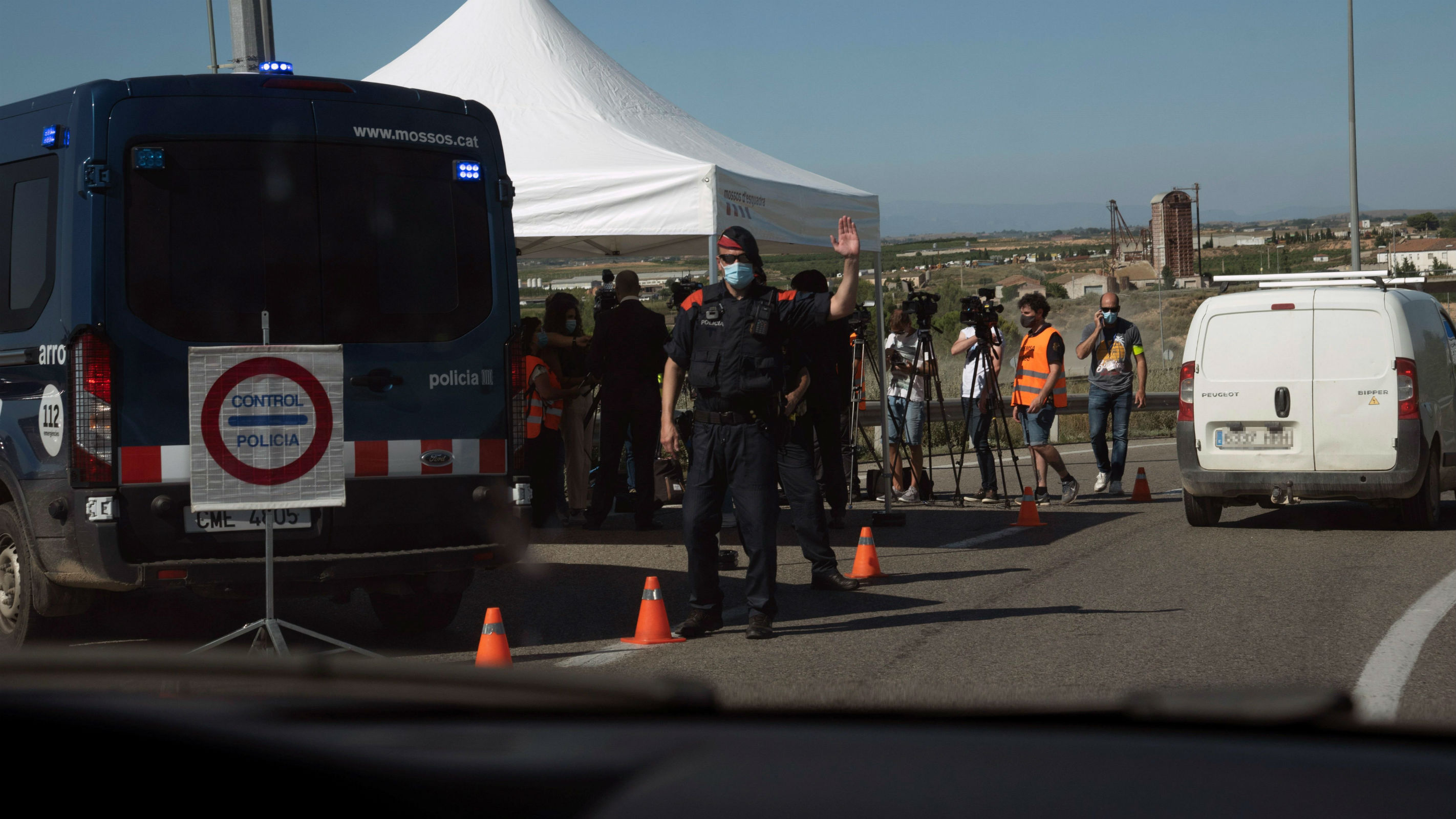 ¿Cuándo, cómo y quién decide confinar un territorio?. RTVE.es