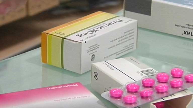 Las dispensaciones en farmacias catalanas crecen un 20% l RTVE