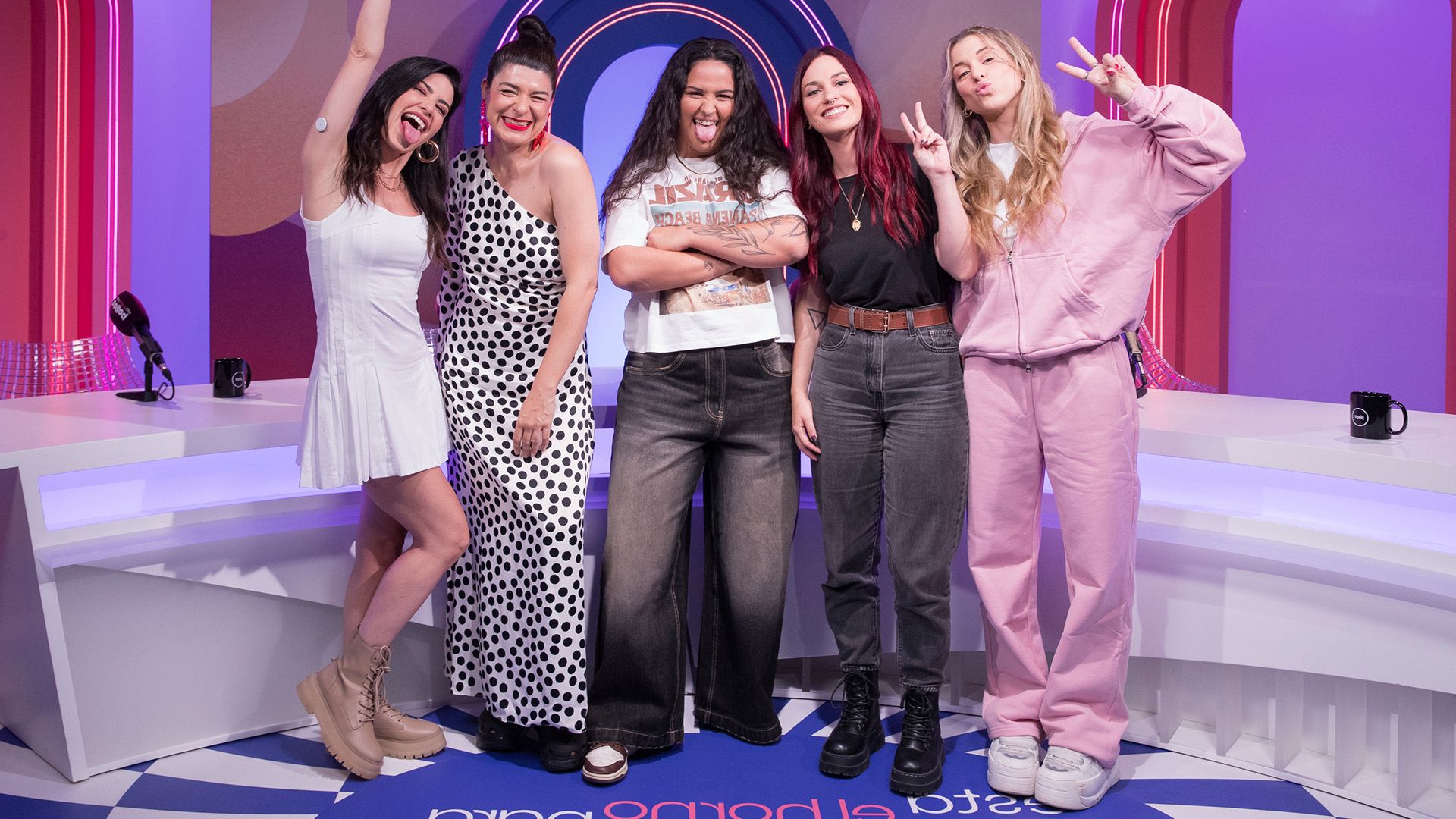 Salma, Júlia Salander y plumofobia en 'Está el horno para bollos'