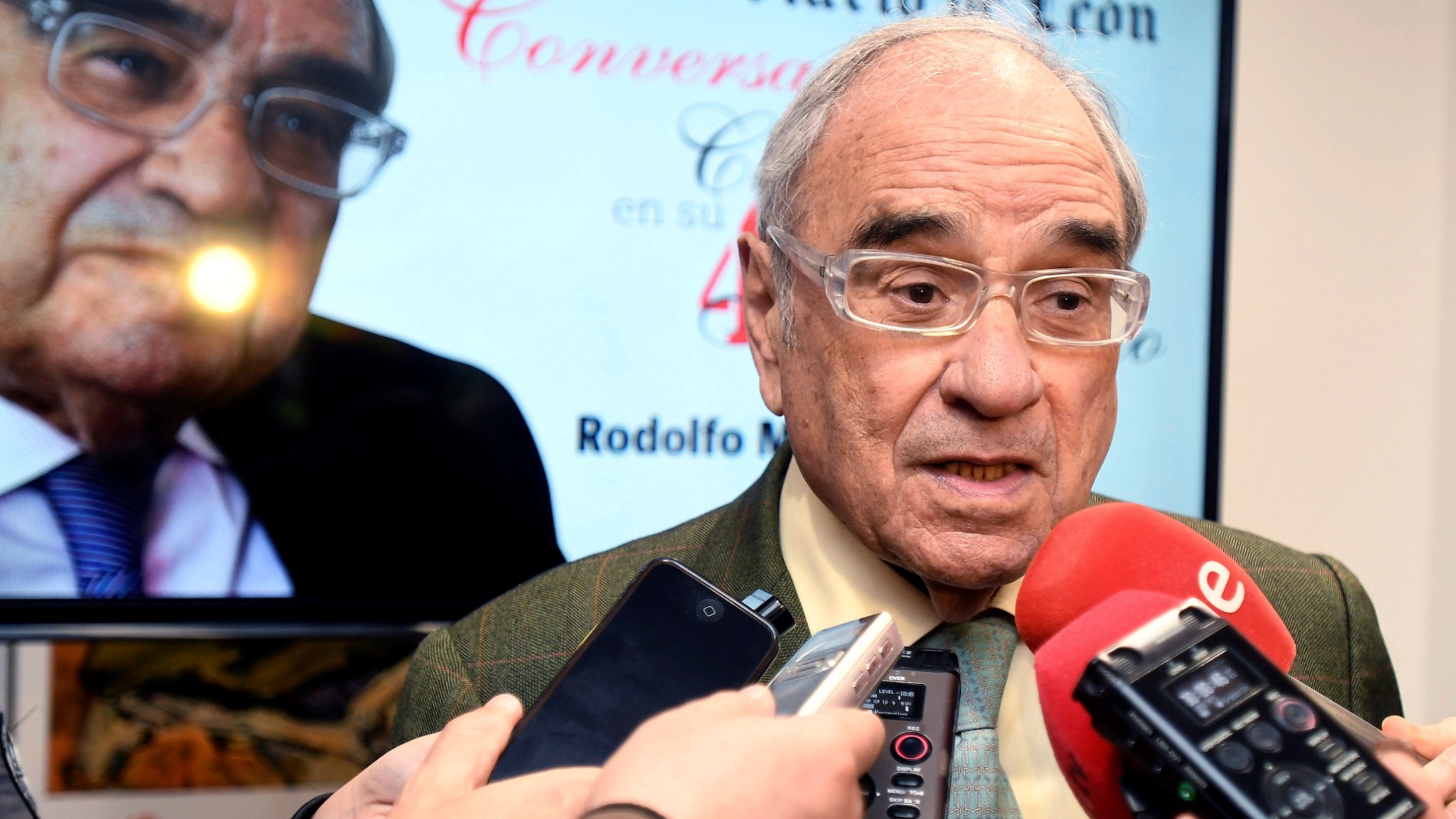 Martín Villa recurre su procesamiento por varias muertes