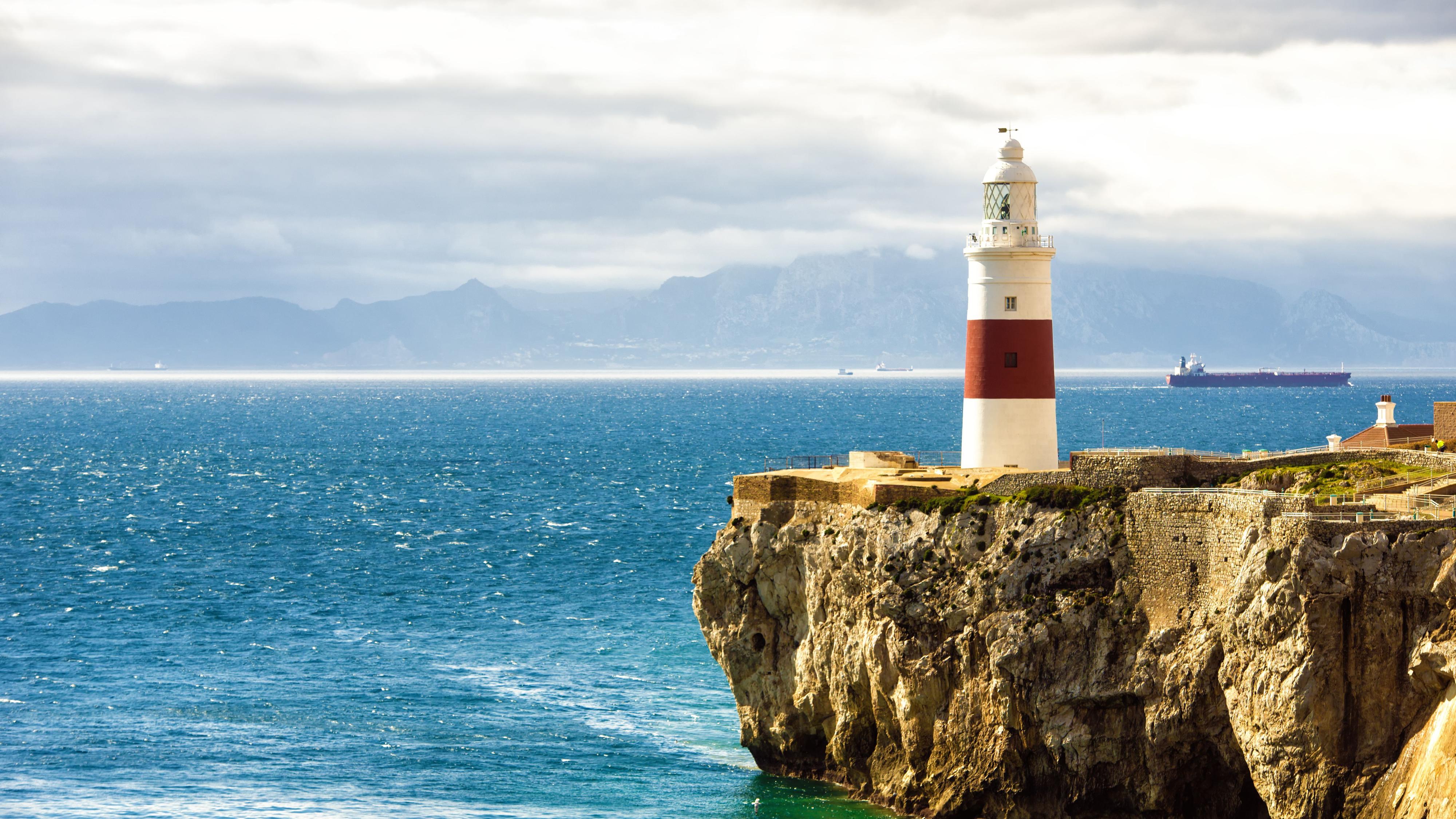 Farero en el siglo XXI: un oficio fundamental para los navegantes