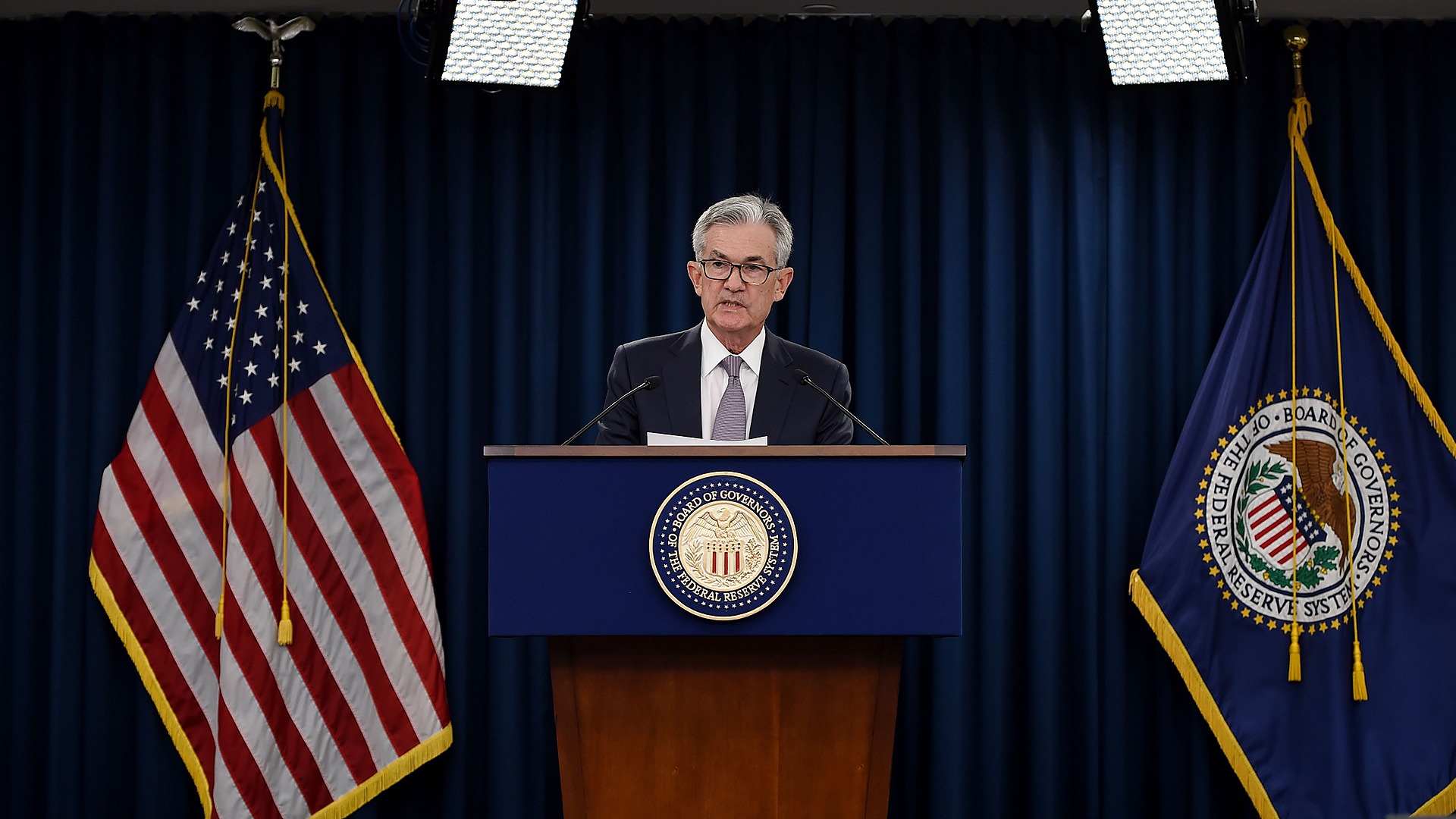 Fed - La Reserva Federal baja de nuevo los tipos de interés un cuarto ...