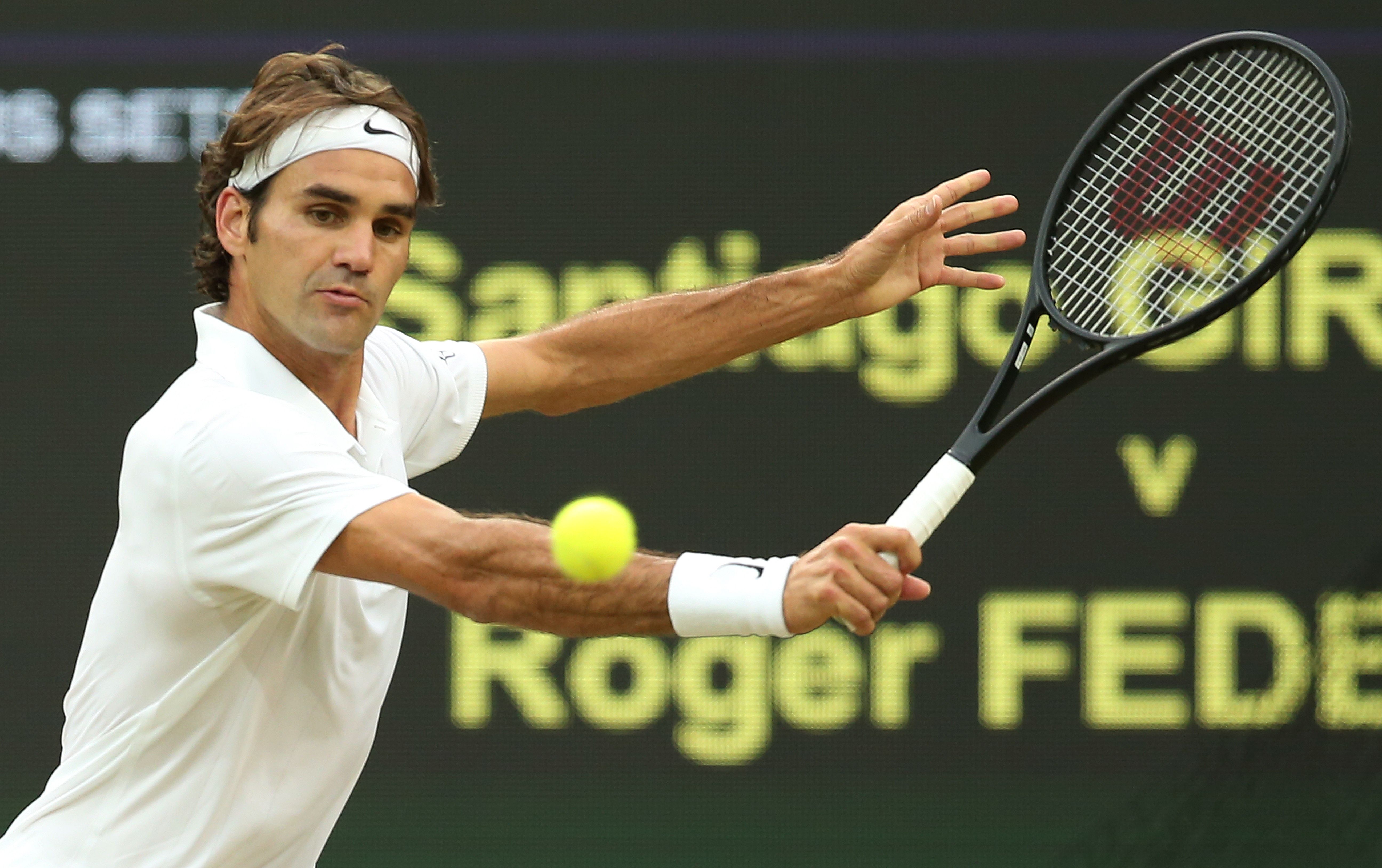 Federer se cita con Robredo en octavos y Serena Williams cae eliminada Federer se cita con Robredo en octavos y Serena Williams cae eliminada