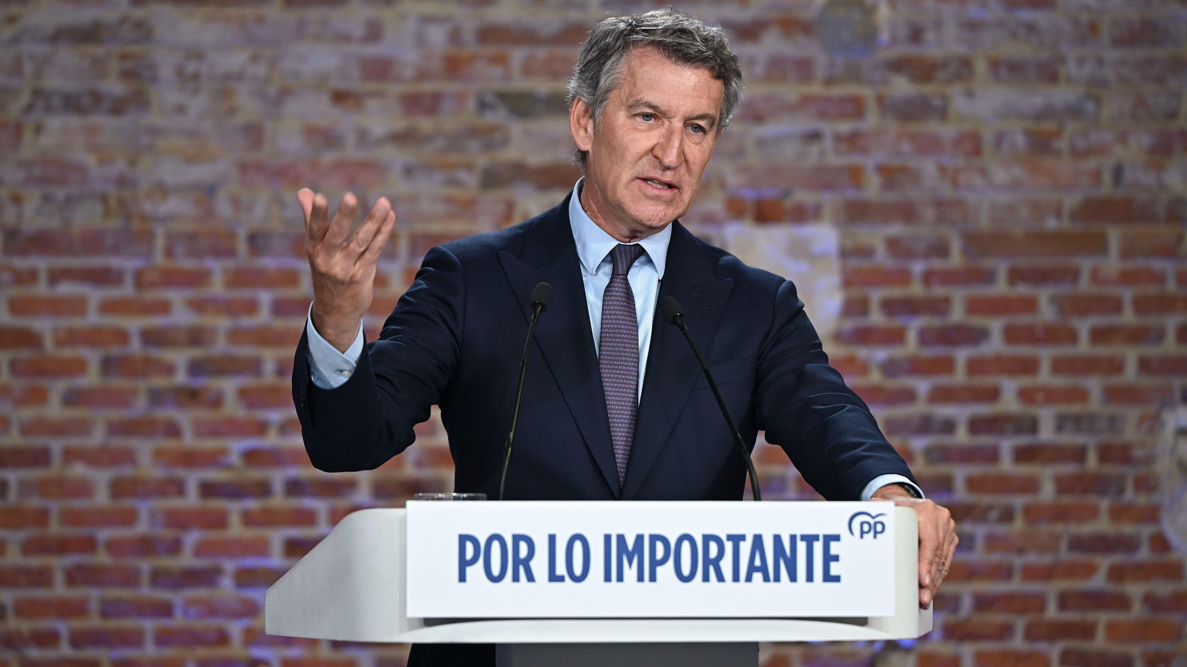 Feijóo carga contra la "voracidad fiscal" del Gobierno