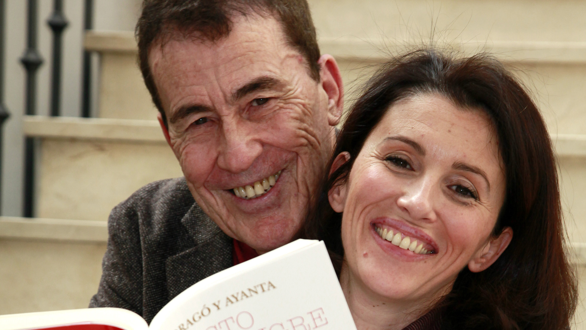 Fernando Sánchez Dragó: hijos, mujeres y una boda en la cárcel