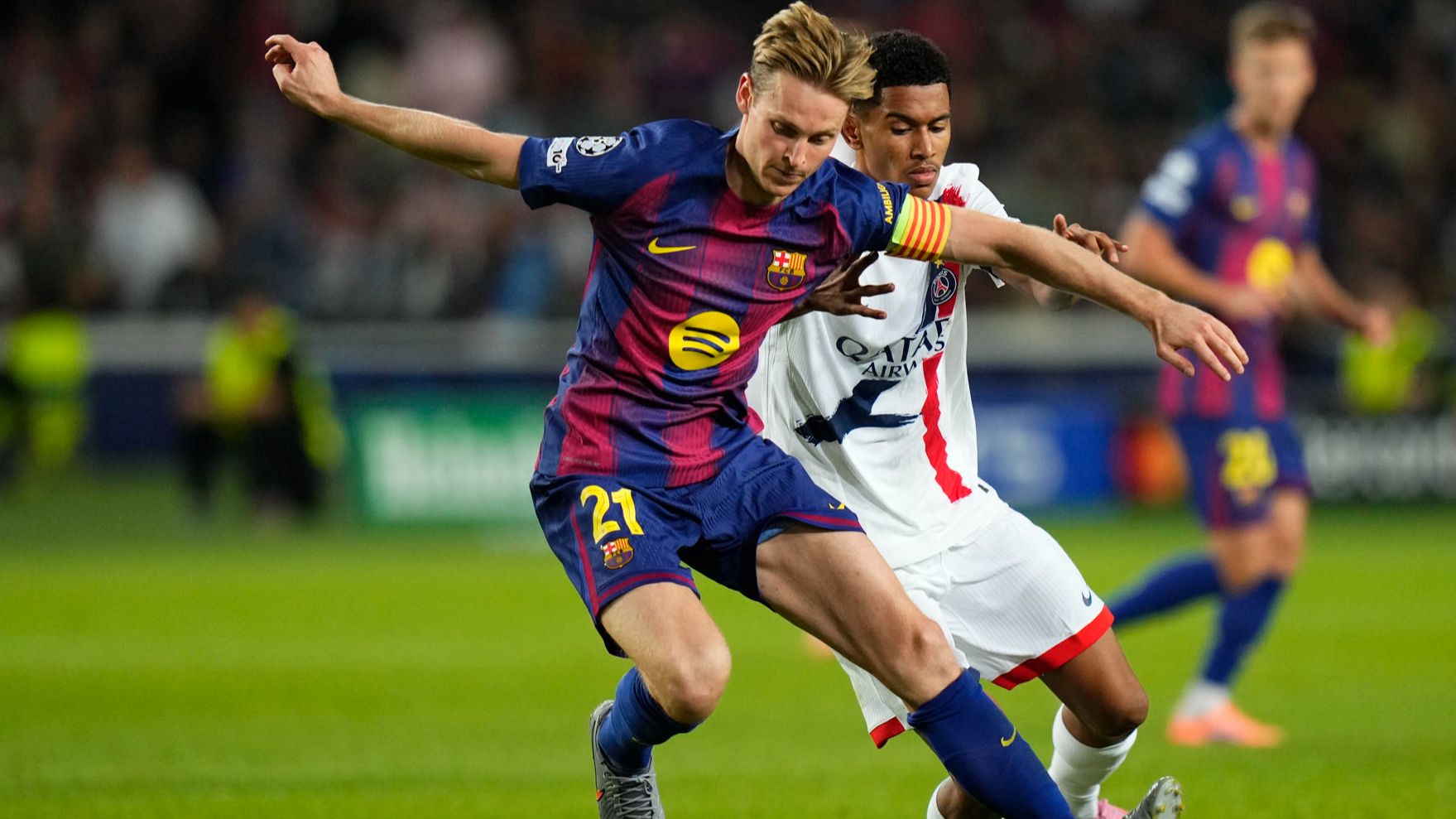 Frenkie de Jong renueva con el Barça hasta 2029