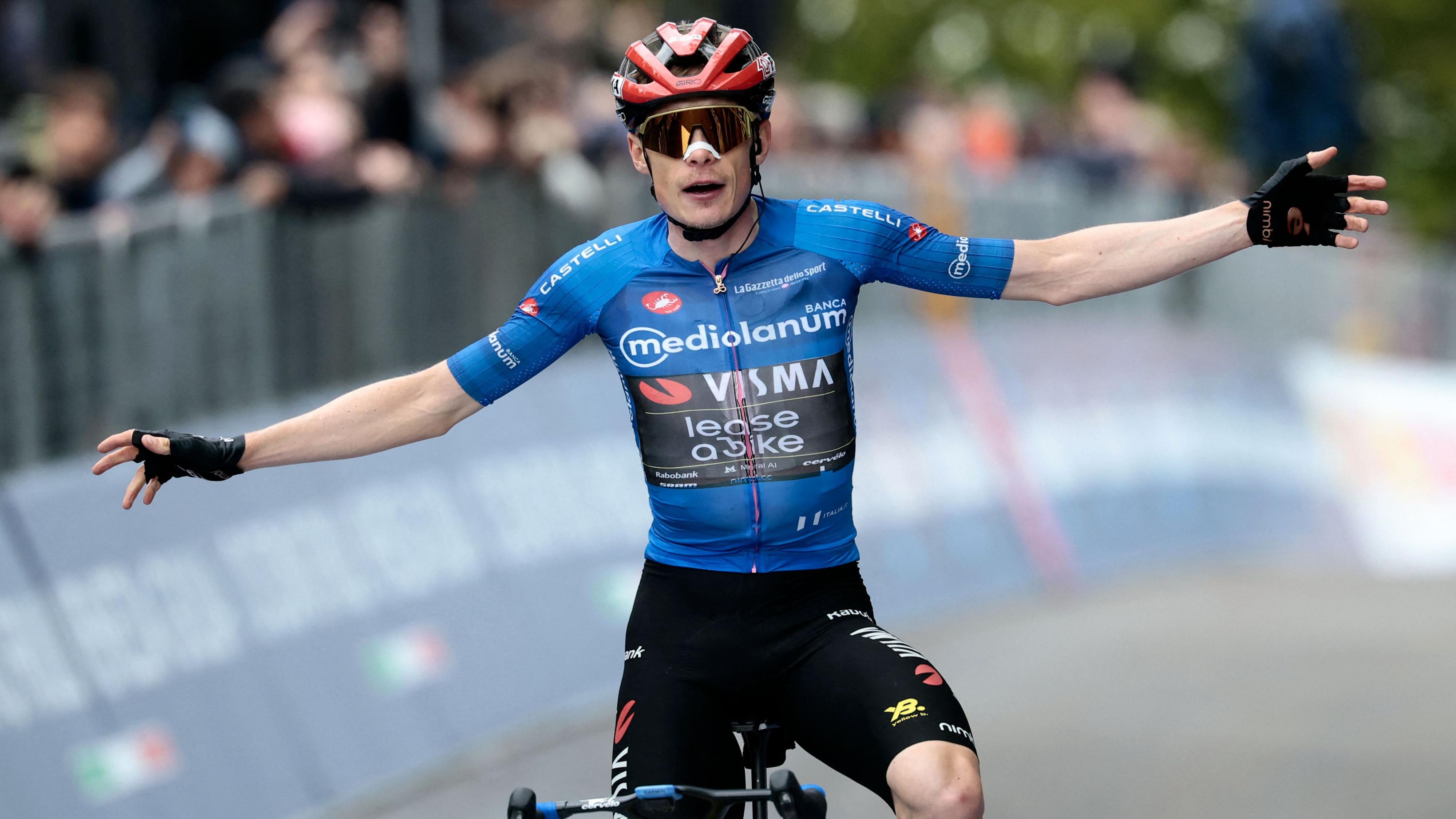 Giro de Italia 2026 - etapa 9: clasificación, resumen y ganador