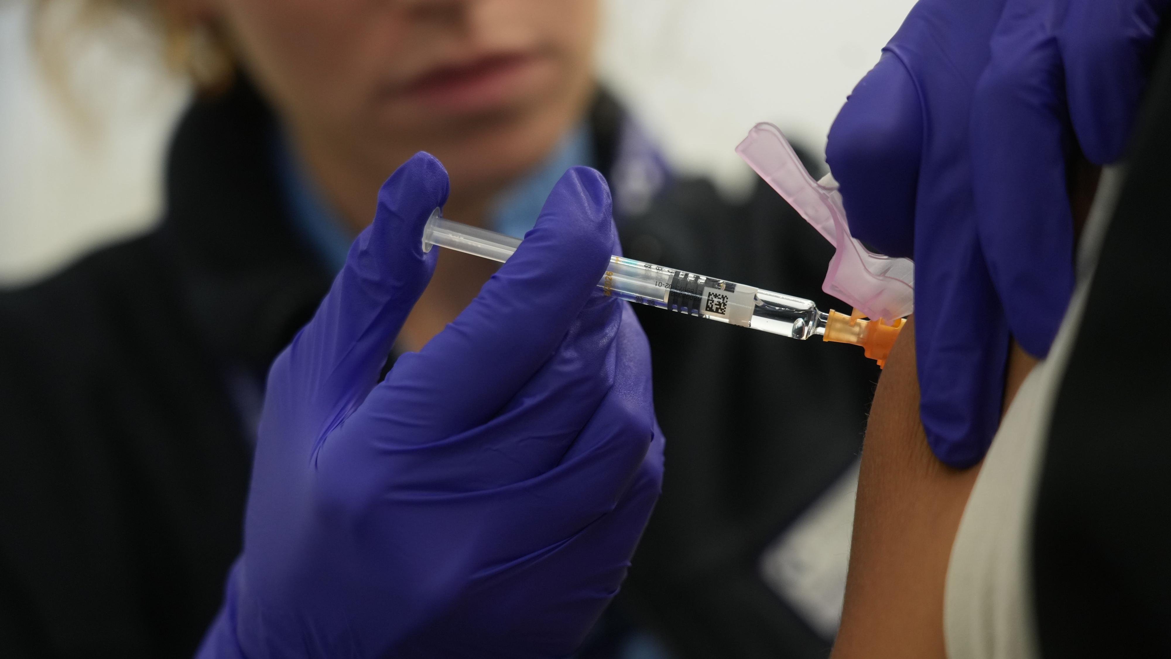 Epidemia de gripe: Gobierno y comunidades pactan un protocolo común
