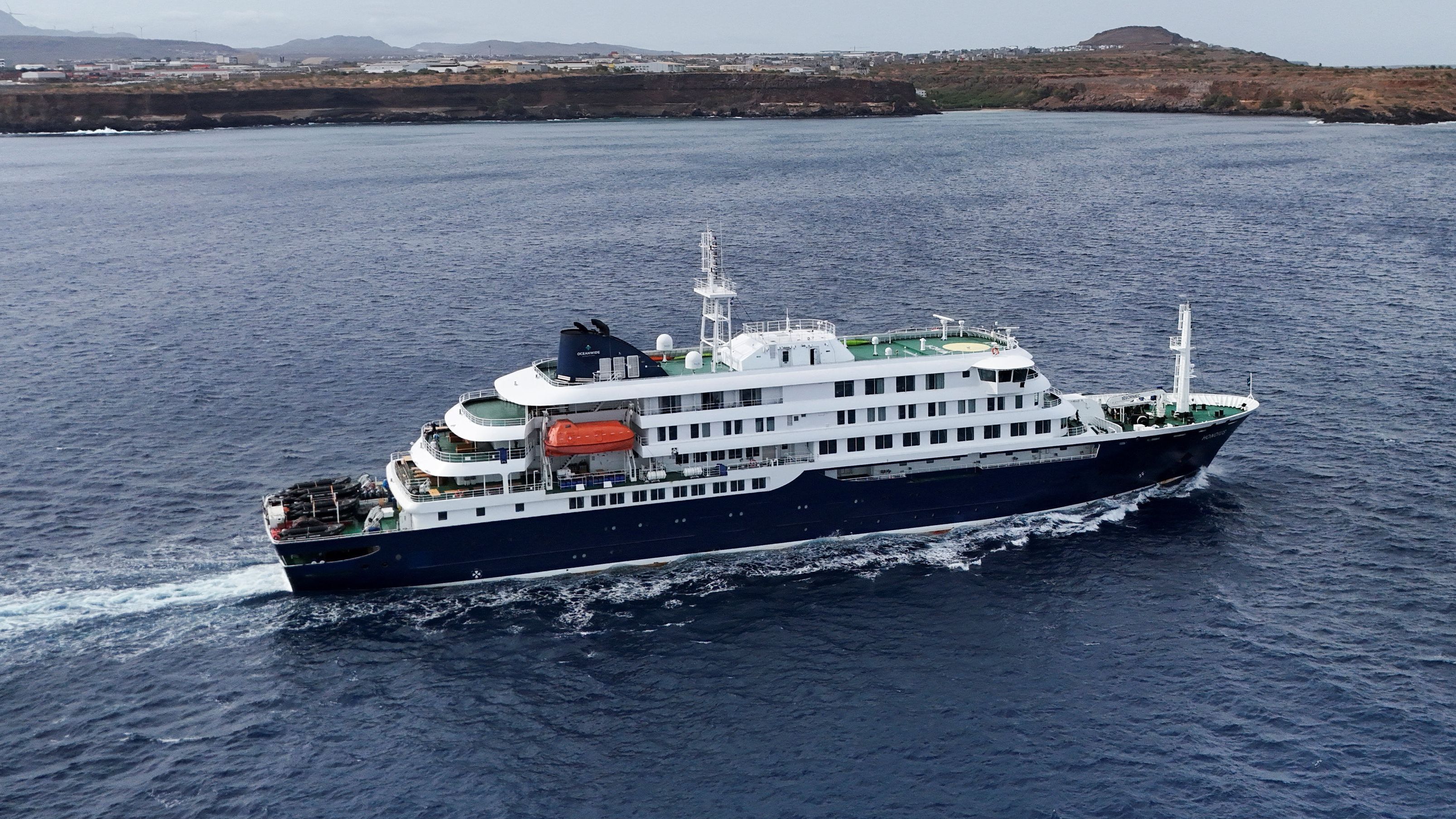 Desembarco del crucero del hantavirus en Tenerife | Crónica