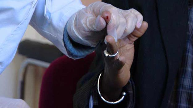 El "lujo" de enfermar sin tarjeta sanitaria | RTVE.es