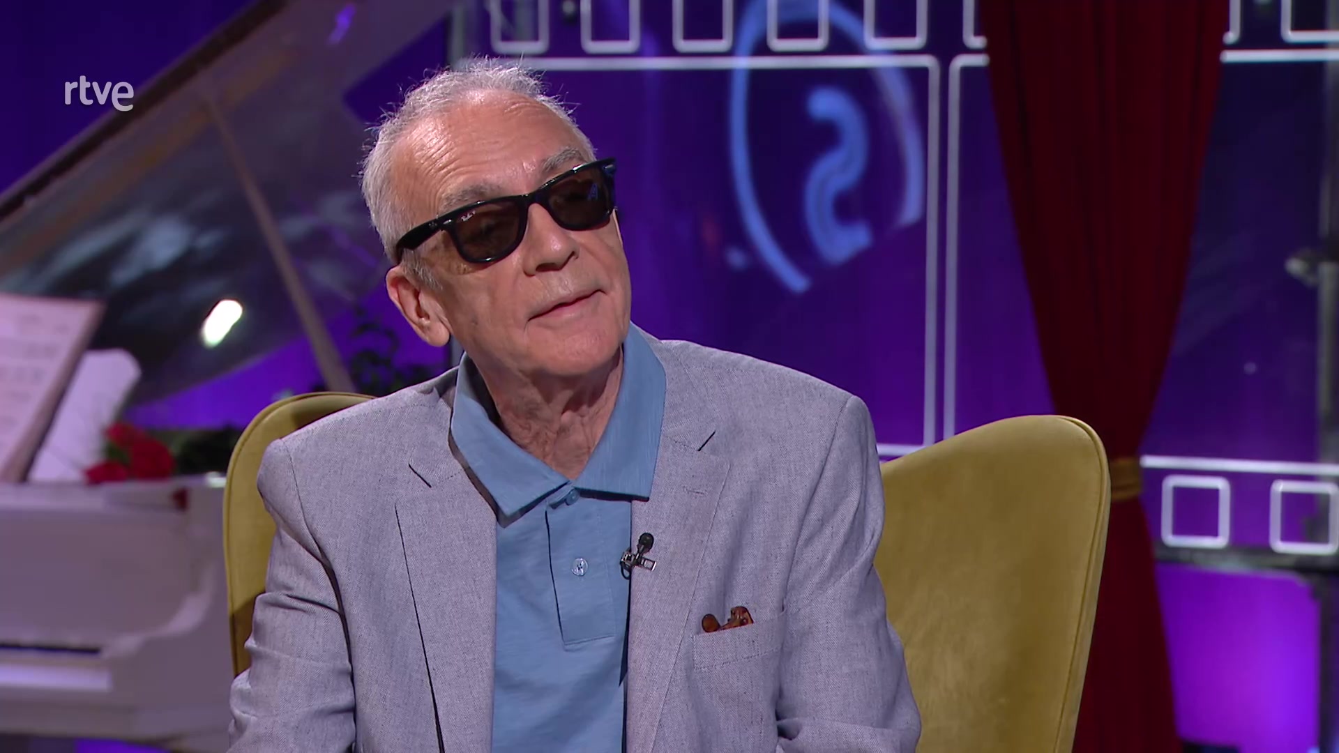 Juan José Millás: "Para ser novelista conviene ser un poco tonto"