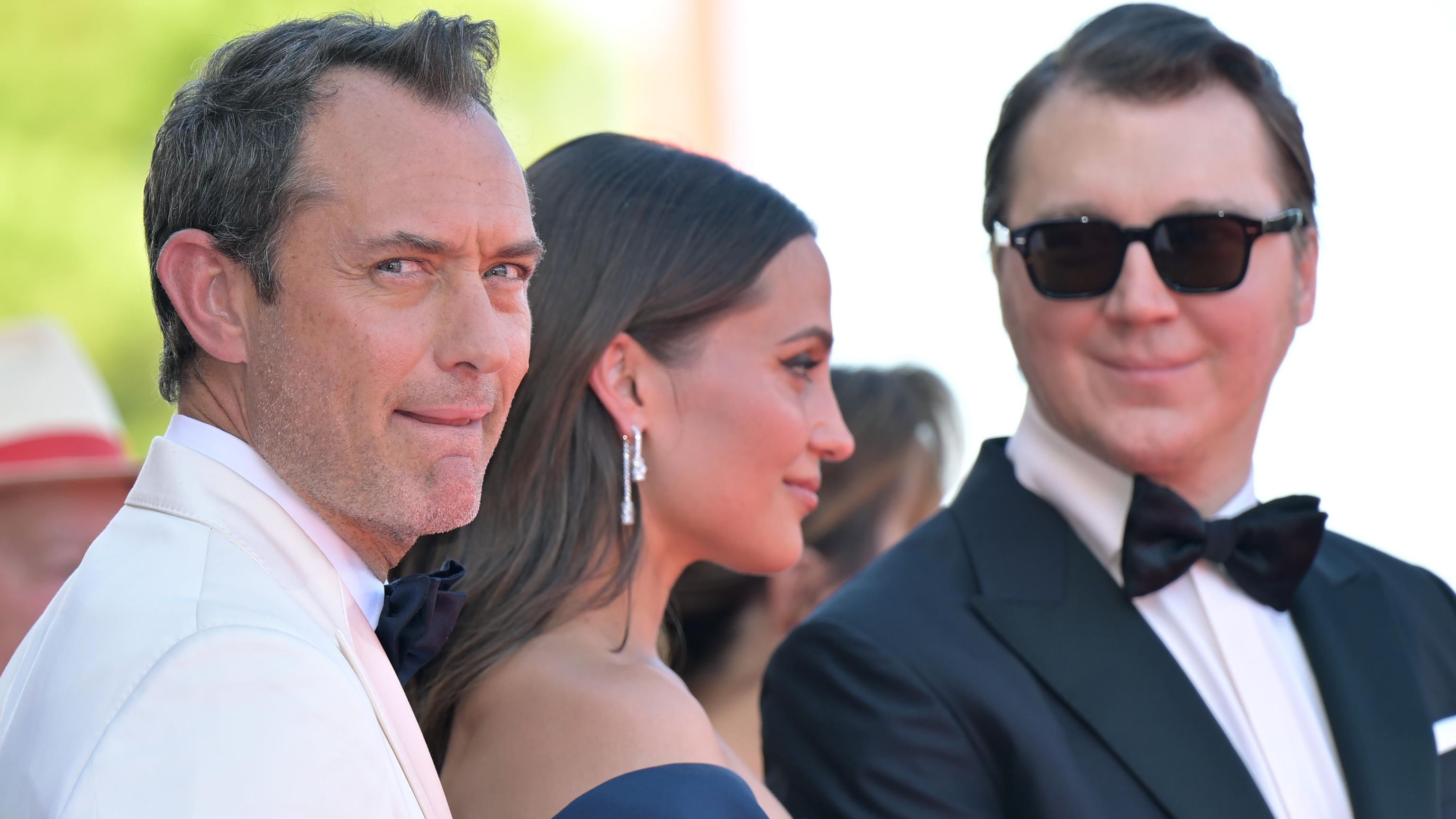 Jude Law presenta en Venecia 'El mago del Kremlin'