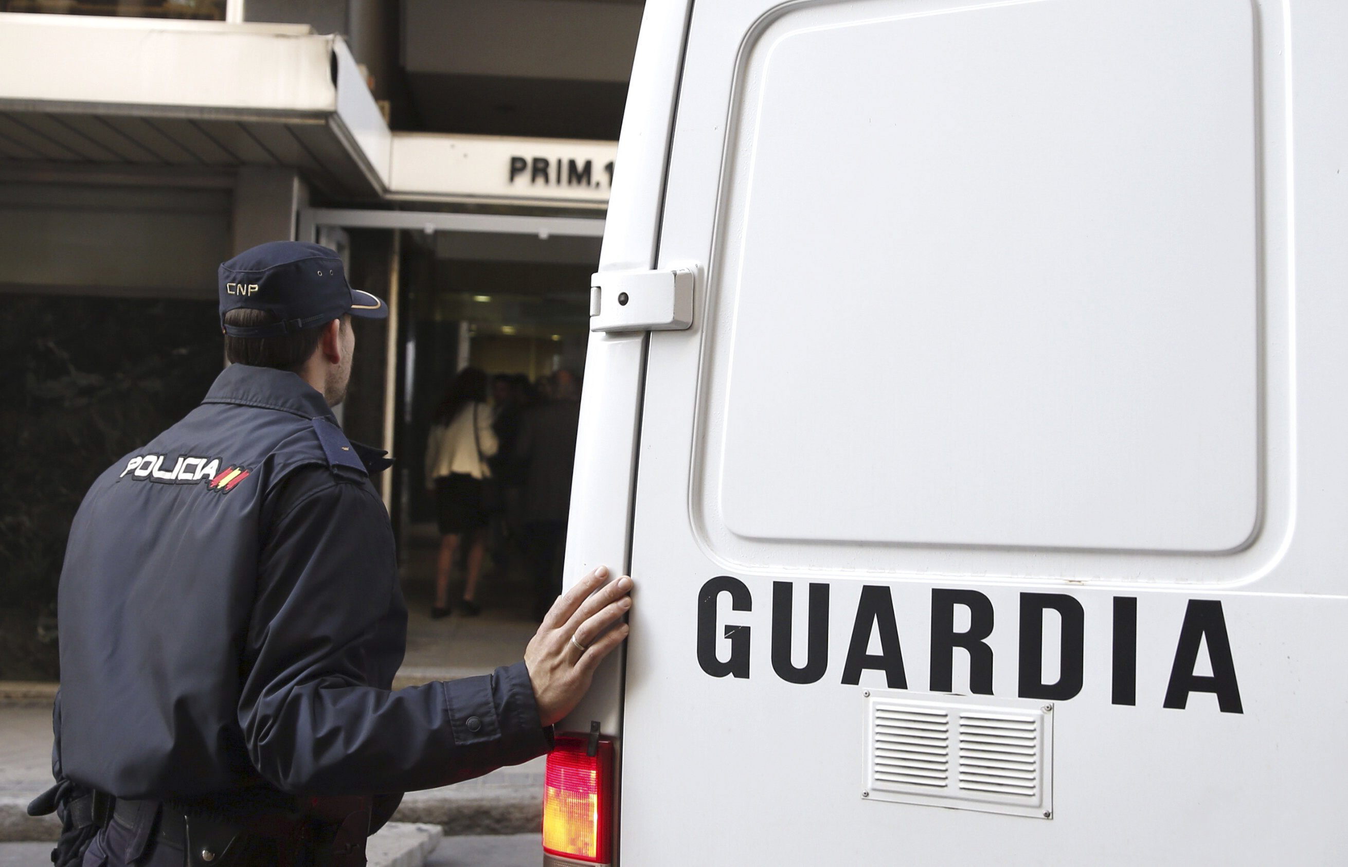 Ocho medidas contra la corrupción ante la "máxima alarma" | RTVE