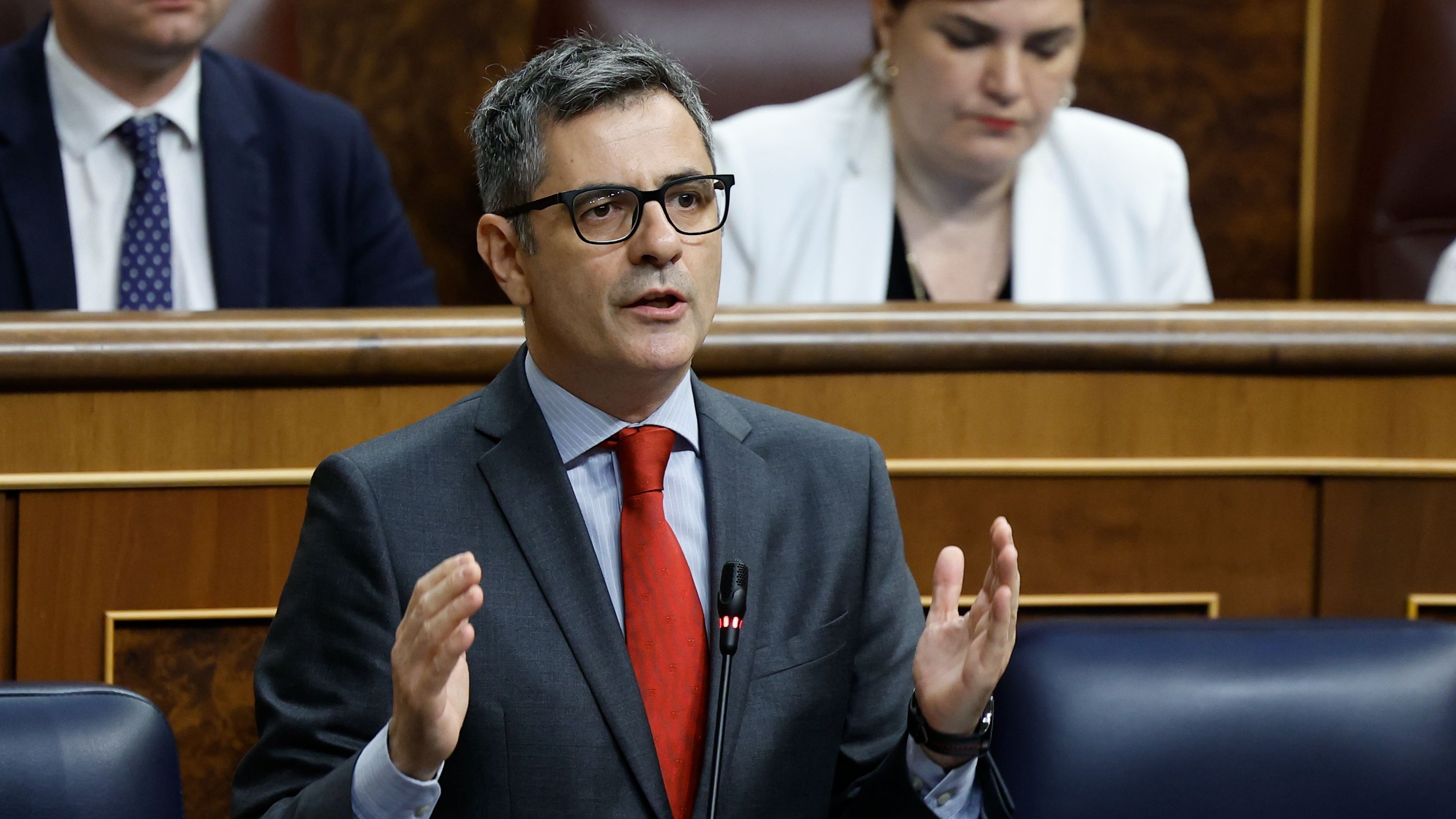El juez Peinado pide investigar a Bolaños en el caso Begoña Gómez