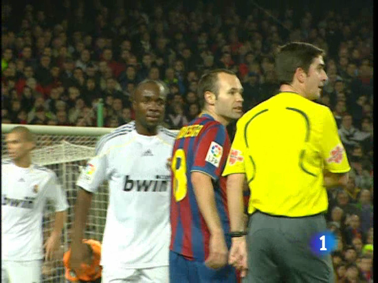 Laporta califica de "educativa" la bronca de Iniesta a Cristiano Ronaldo