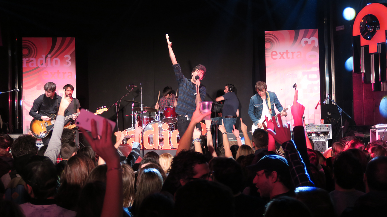 Lleno Absoluto En El Tercer Aniversario De Radio 3 Extra