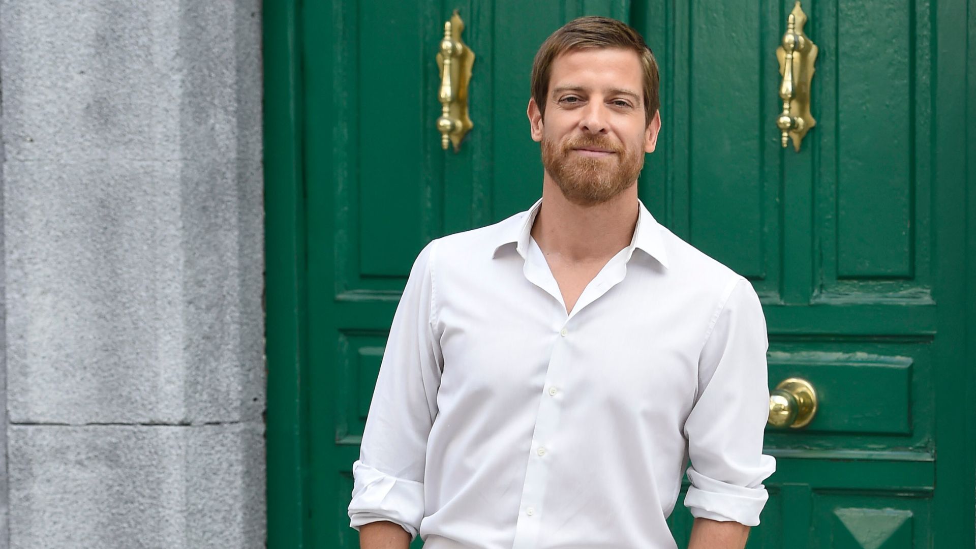 Manu Baqueiro, su padre y hermano, una familia de marqueses