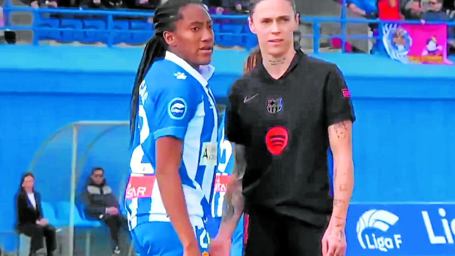 Mapi León, sancionada con 2 partidos por el tocamiento a Caracas