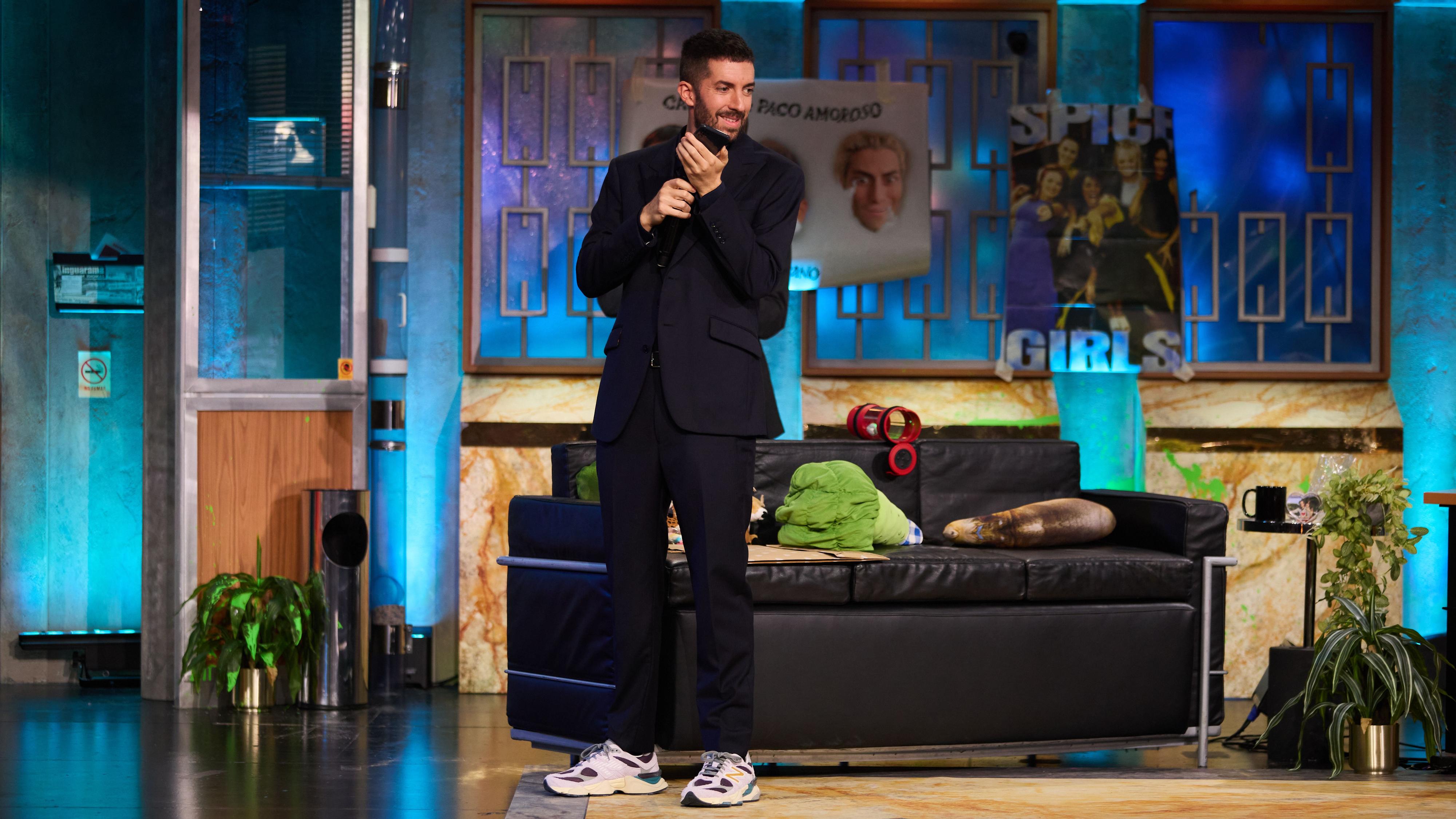 María Escario llama a Broncano en La Revuelta 02/12/24