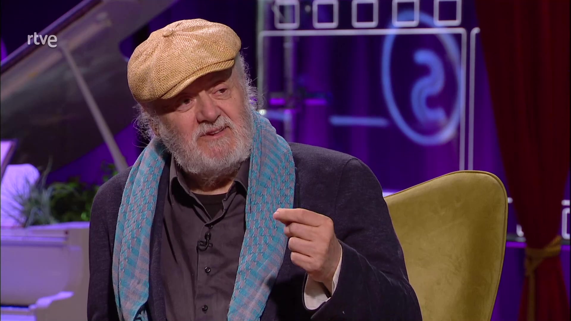 Mario Gas: "El teatro se parece mucho a la vida"