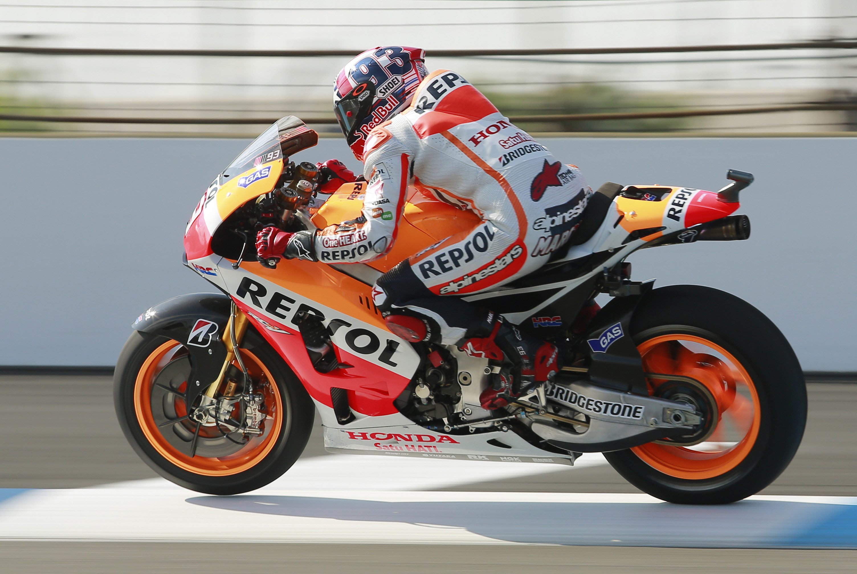 Márquez quiere recuperar la iniciativa en una pista propicia para Lorenzo