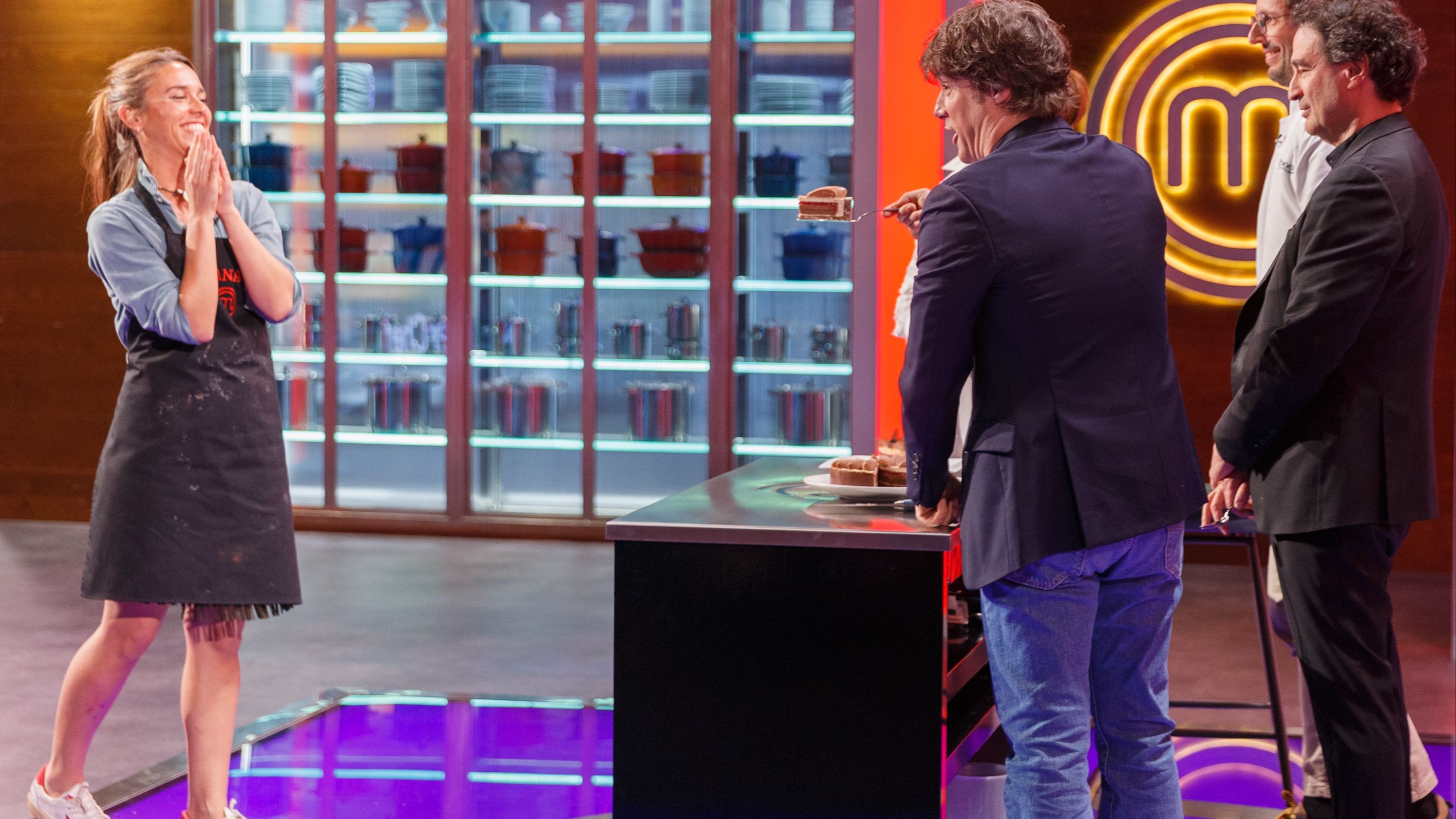 Masterchef 13 Ana Impresiona A Jordi Bordás Con Su Tarta