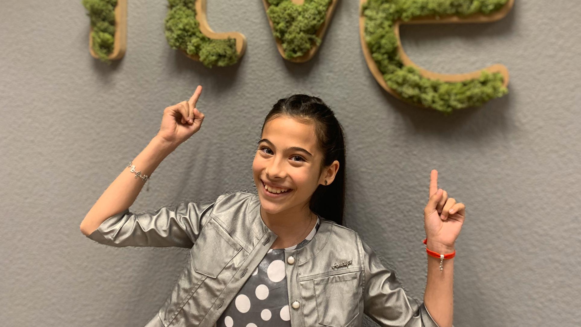 Eurovision Junior 2019: Melani canta "Marte" en directo | RTVE
