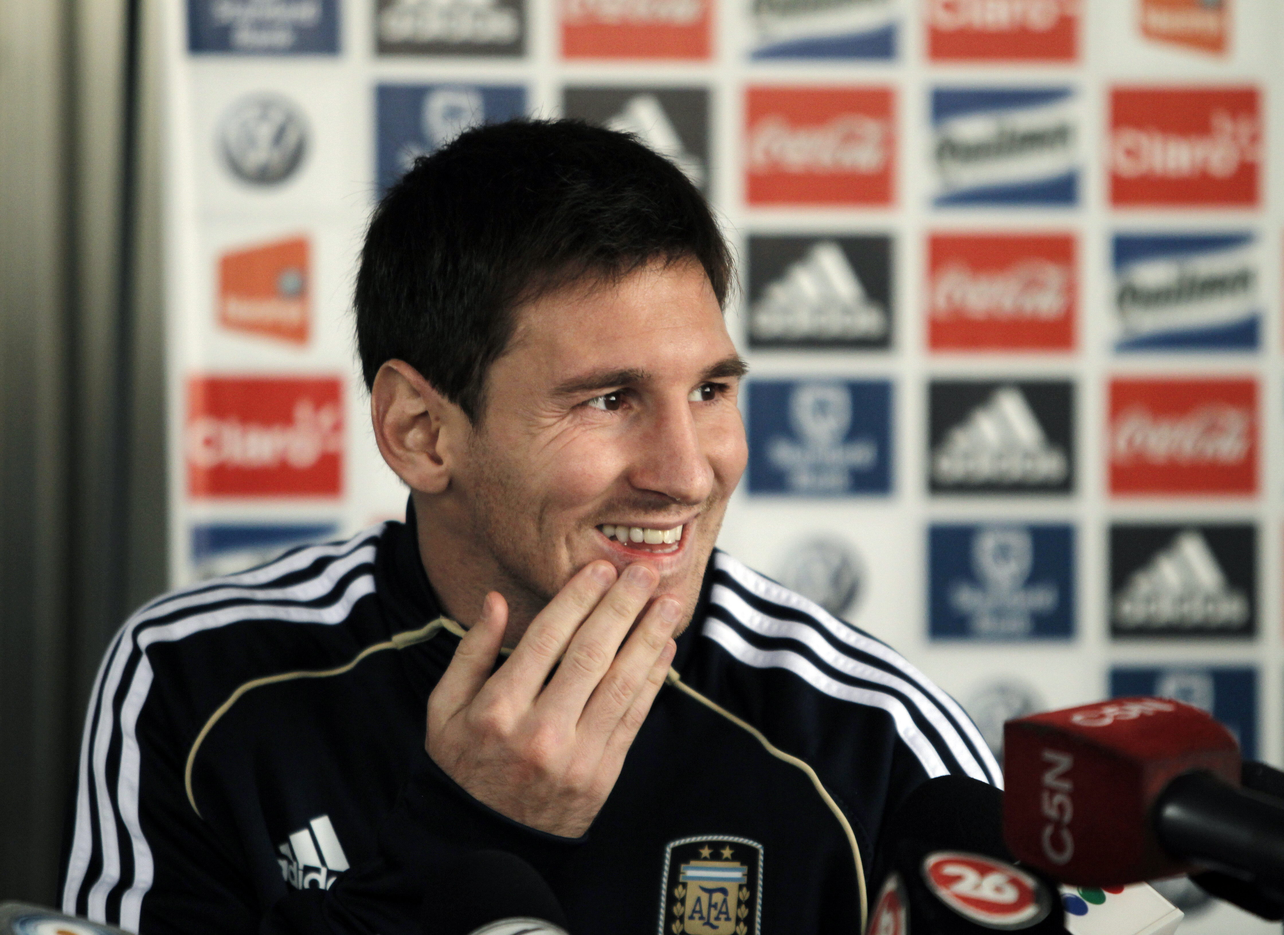 Messi no tiene "nada que ver" con lo que diga Cristiano Ronaldo