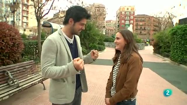 En movimiento con, programa de solidaridad de La 2: En movimiento con ...