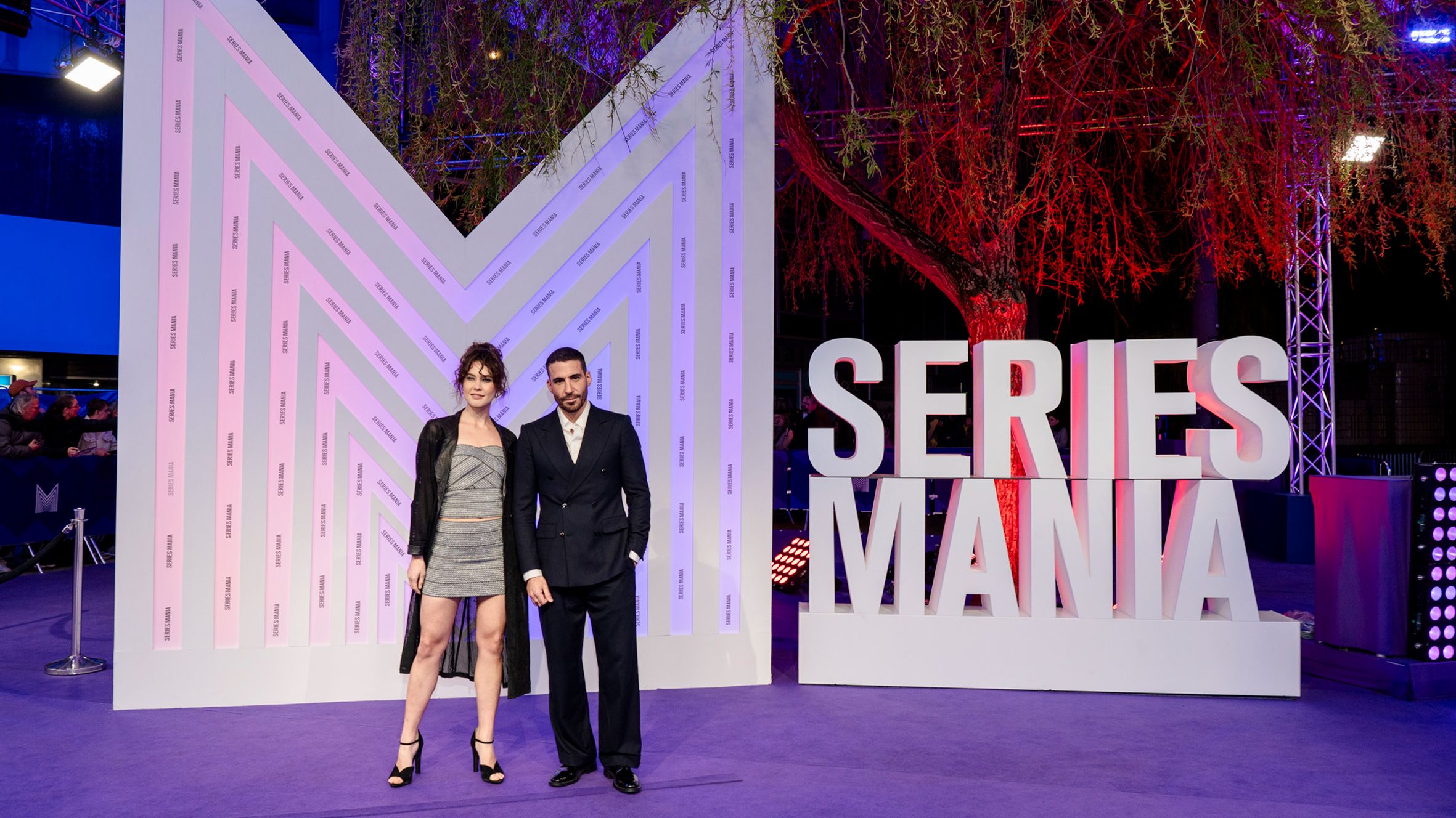 Miguel Ángel Silvestre y Katia Fellin presentan al público ...