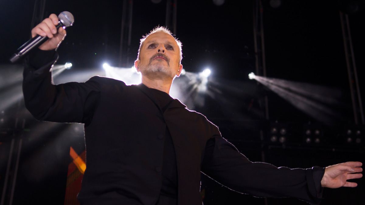 Miguel Bosé, mejor artista español en los premios europeos de la MTV ...