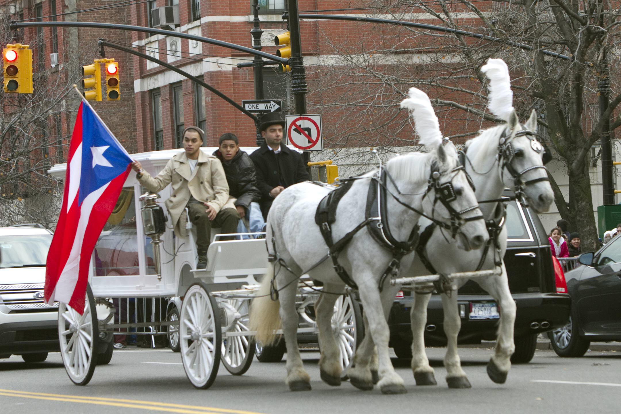 Miles de personas despiden a 'Macho' Camacho en Nueva York