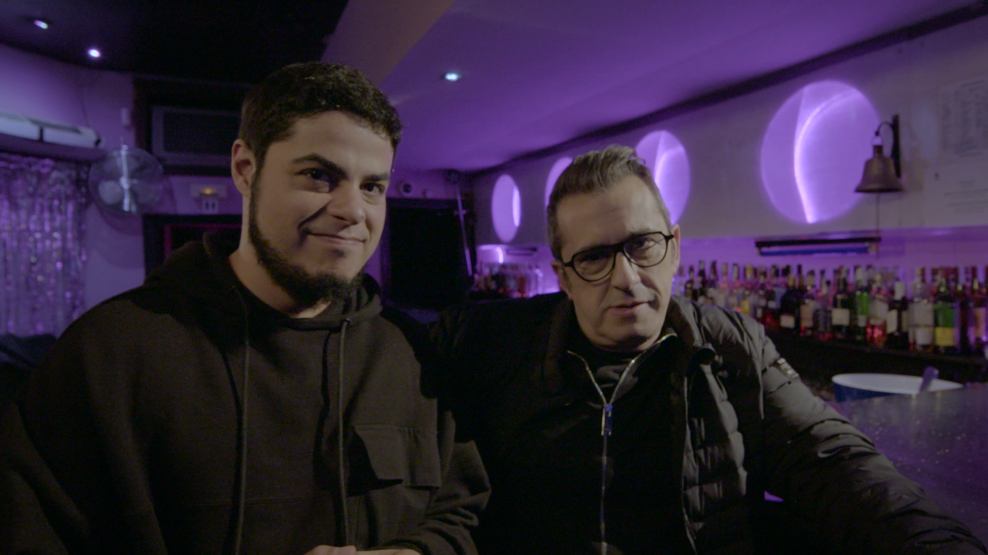 Parking Karaoke', el late night de David Sainz. RTVE.es