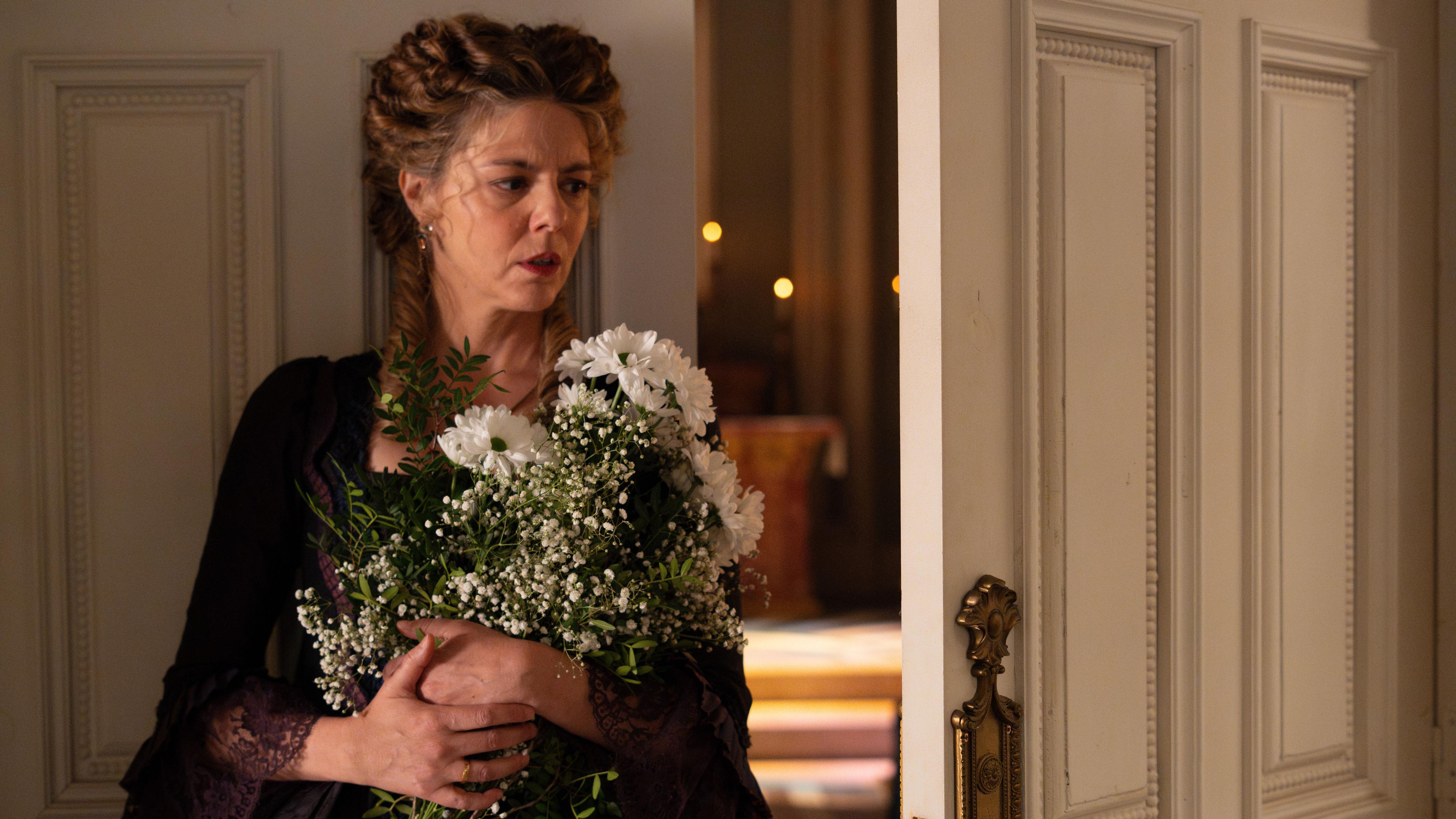 Pack lizyhsan i can only imagine how her bottom fits her