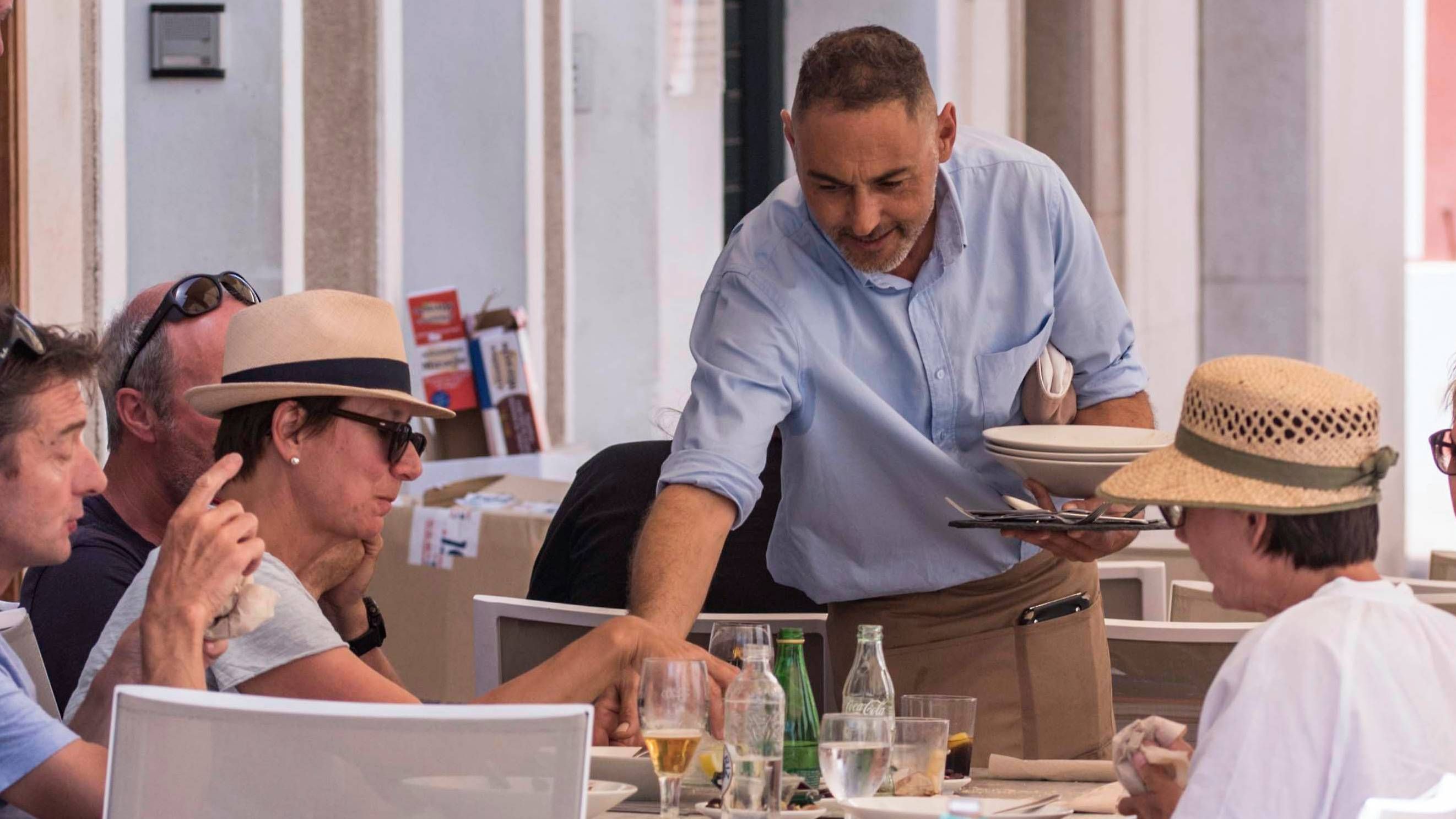 La España del pleno empleo: "Todo el mundo que conozco tiene trabajo"